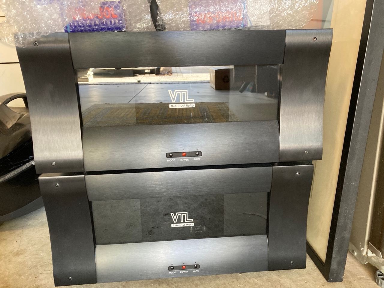 VTL 185 Series 3 mono blocks in black. - Stereo, Home Cinema ...