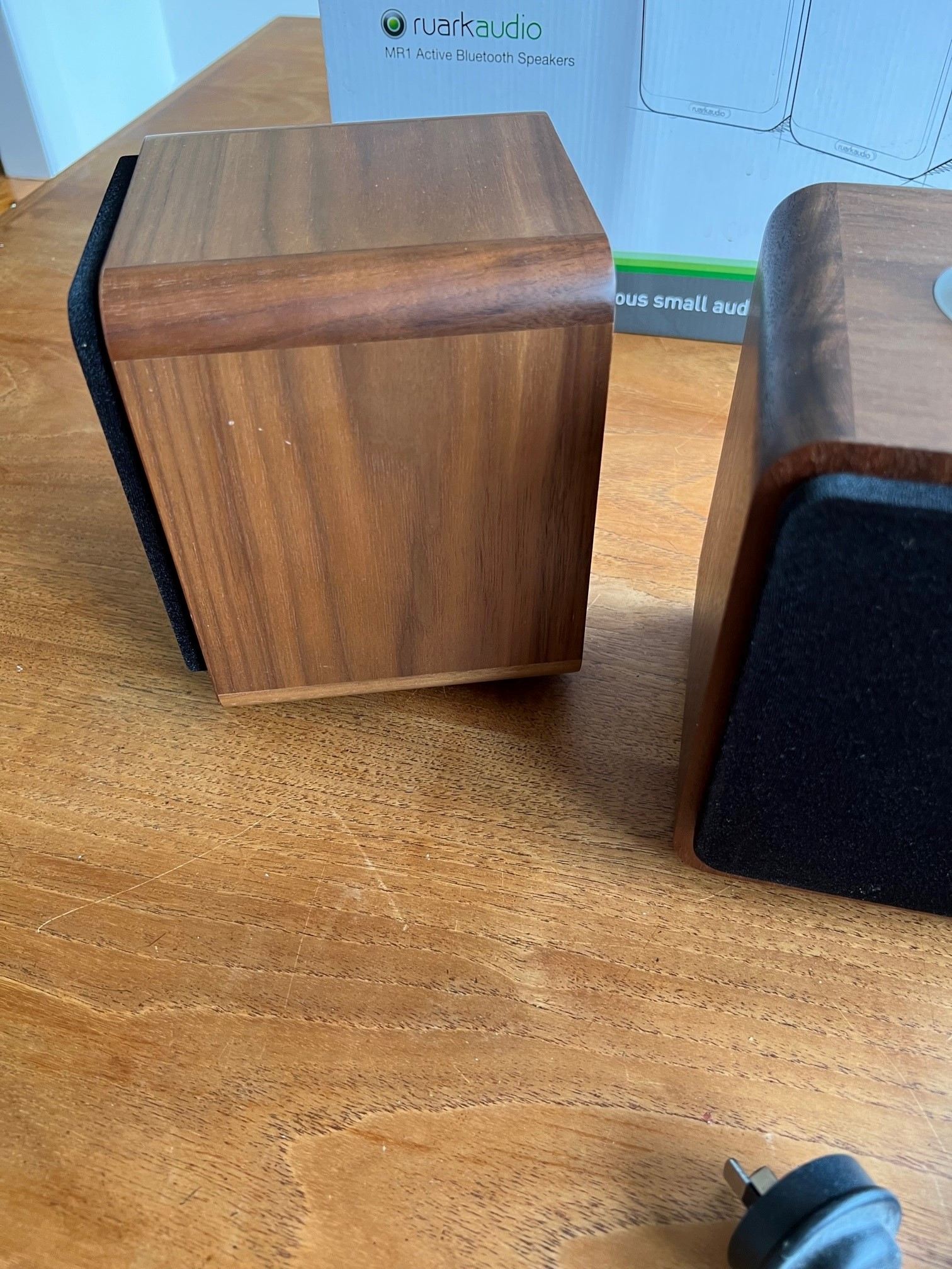 Ruark Audio - MR1 Mk1 - powered desktop speaker - Stereo, Home Cinema ...