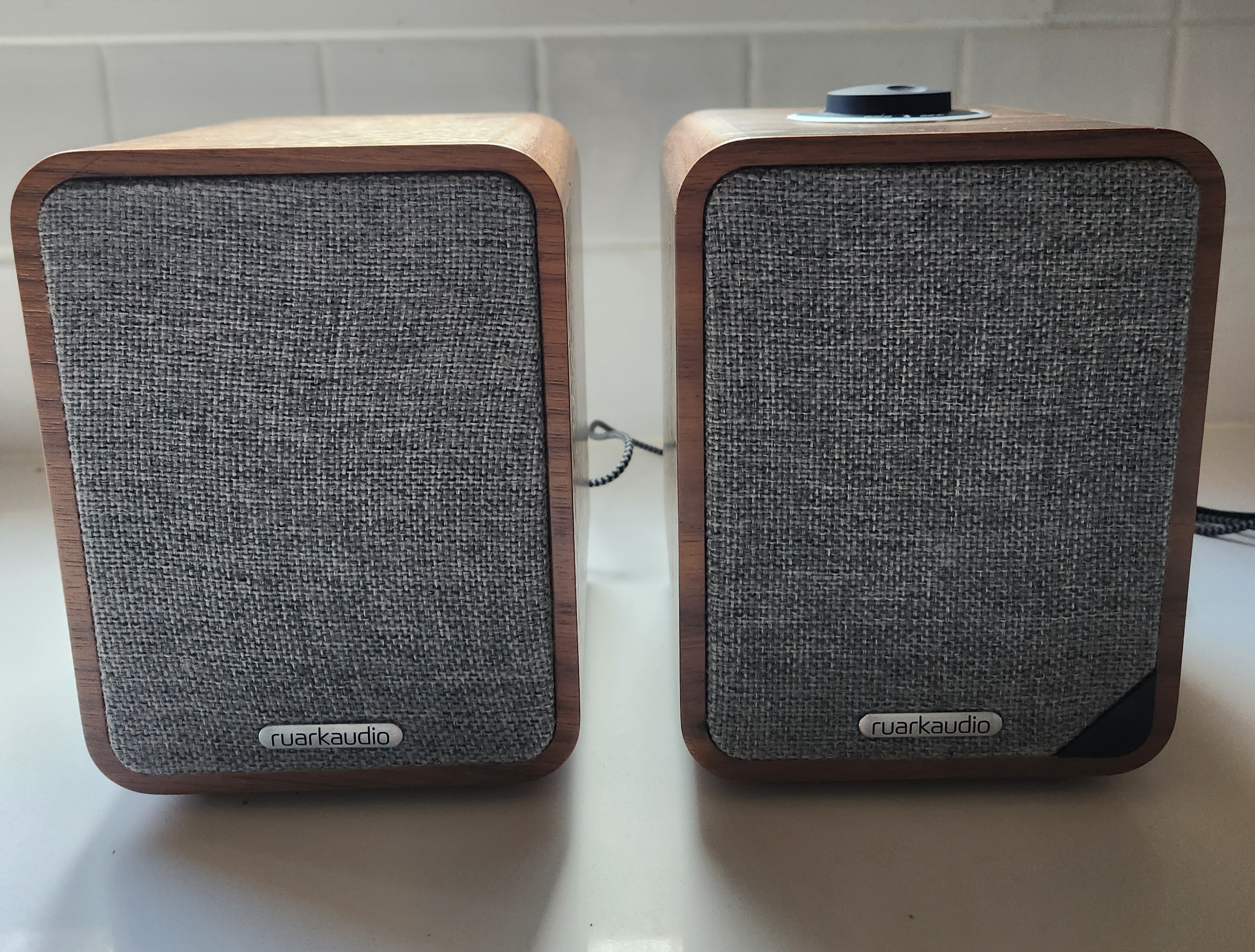 Ruark Audio MR1 Mk2 powered speakers - Stereo, Home Cinema, Headphones ...