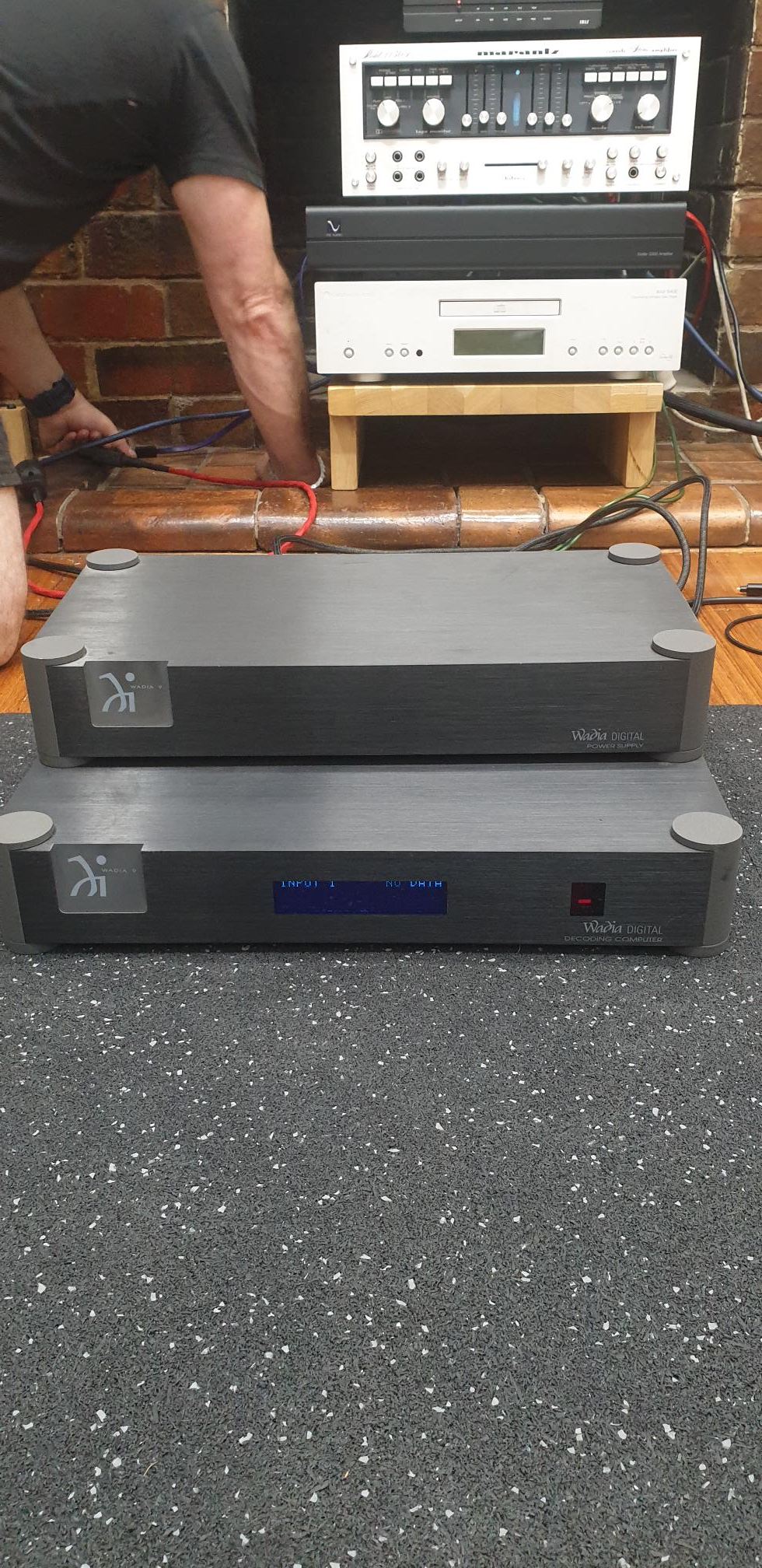 WADIA 9 DECODING COMPUTER (DAC) WITH POWER SUPPLY AND REMOTE - Stereo ...