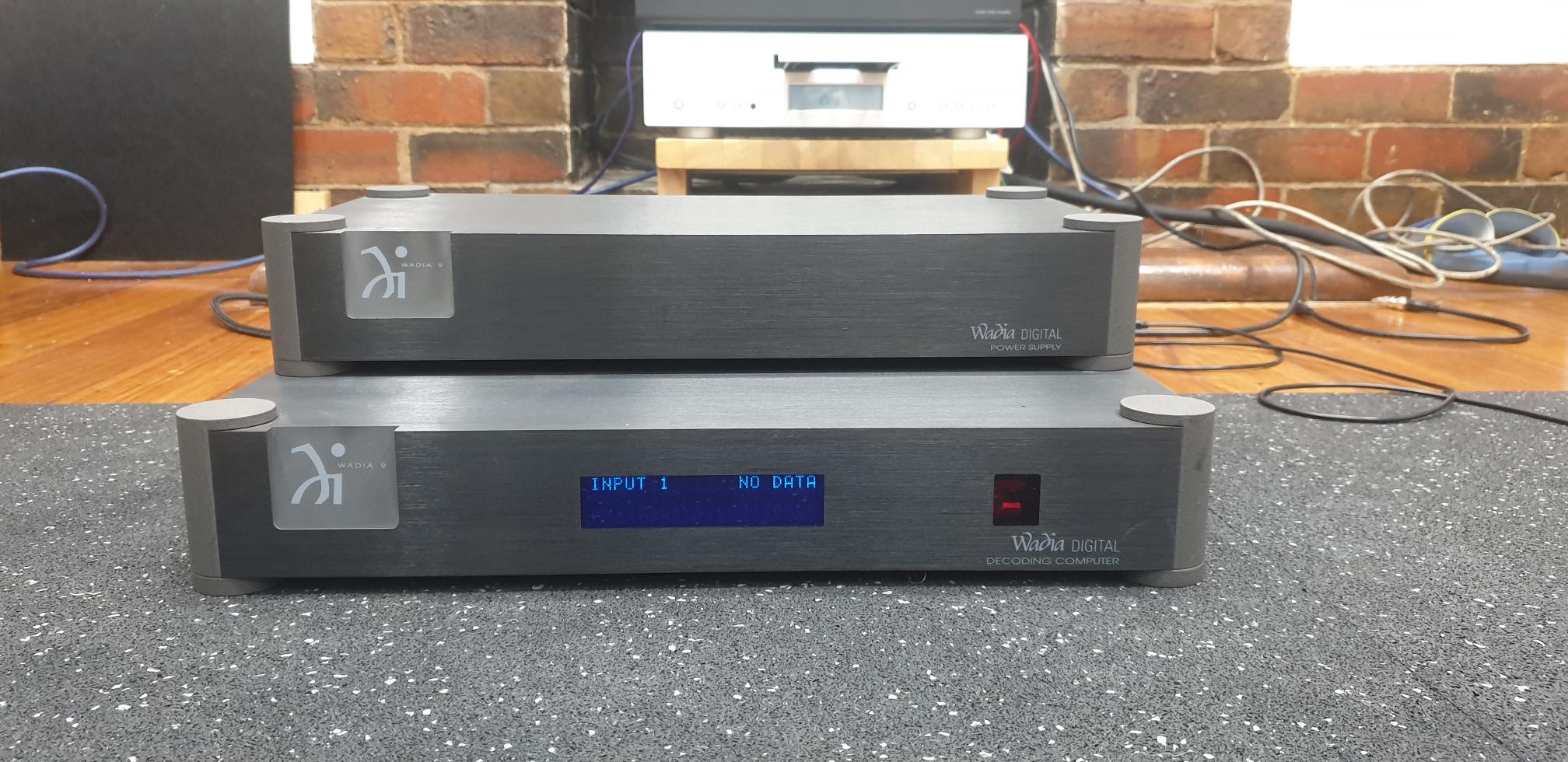 WADIA 9 DECODING COMPUTER (DAC) WITH POWER SUPPLY AND REMOTE - Stereo ...