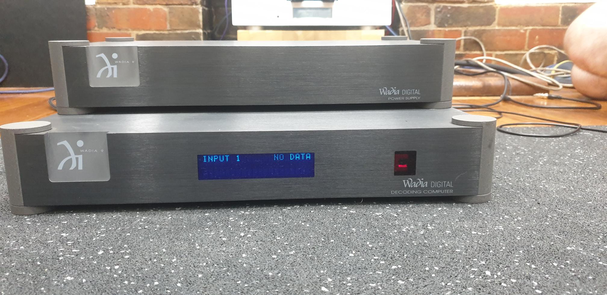 WADIA 9 DECODING COMPUTER (DAC) WITH POWER SUPPLY AND REMOTE - Stereo ...