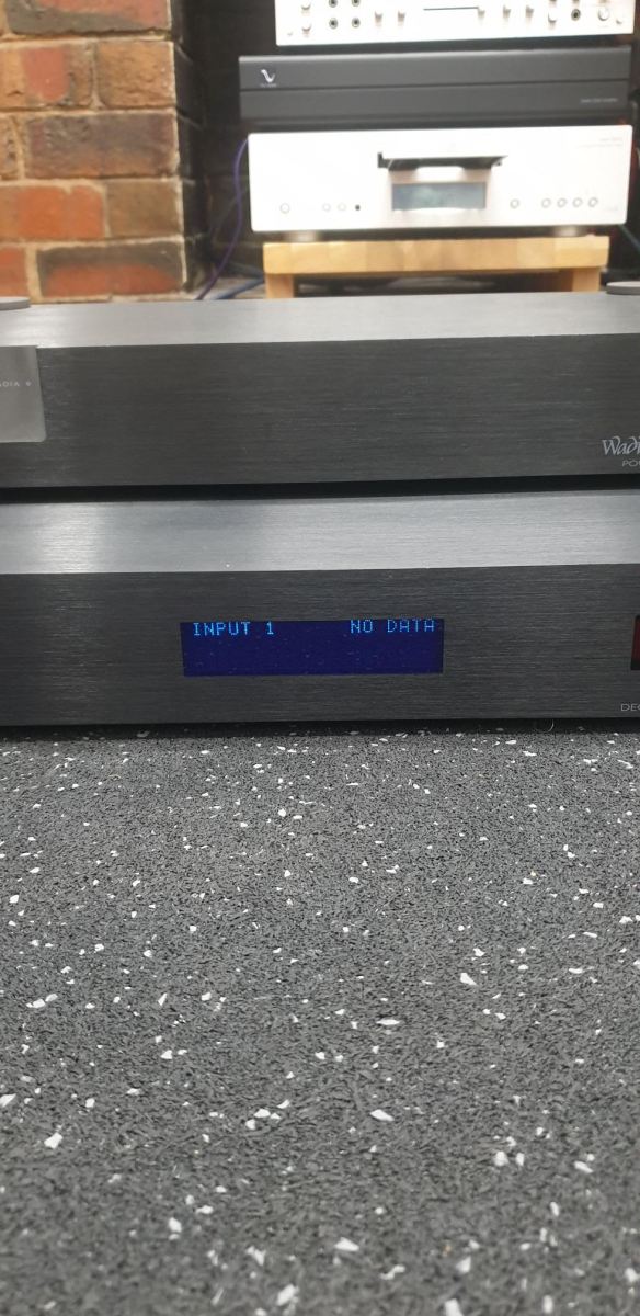 WADIA 9 DECODING COMPUTER (DAC) WITH POWER SUPPLY AND REMOTE - Stereo ...