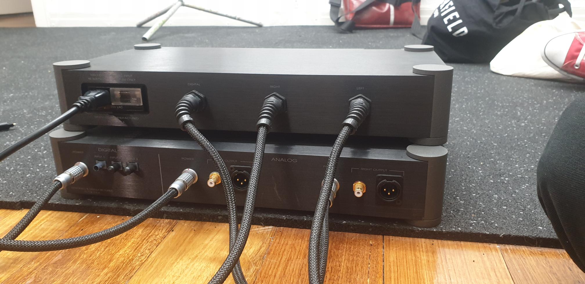 WADIA 9 DECODING COMPUTER (DAC) WITH POWER SUPPLY AND REMOTE - Stereo ...