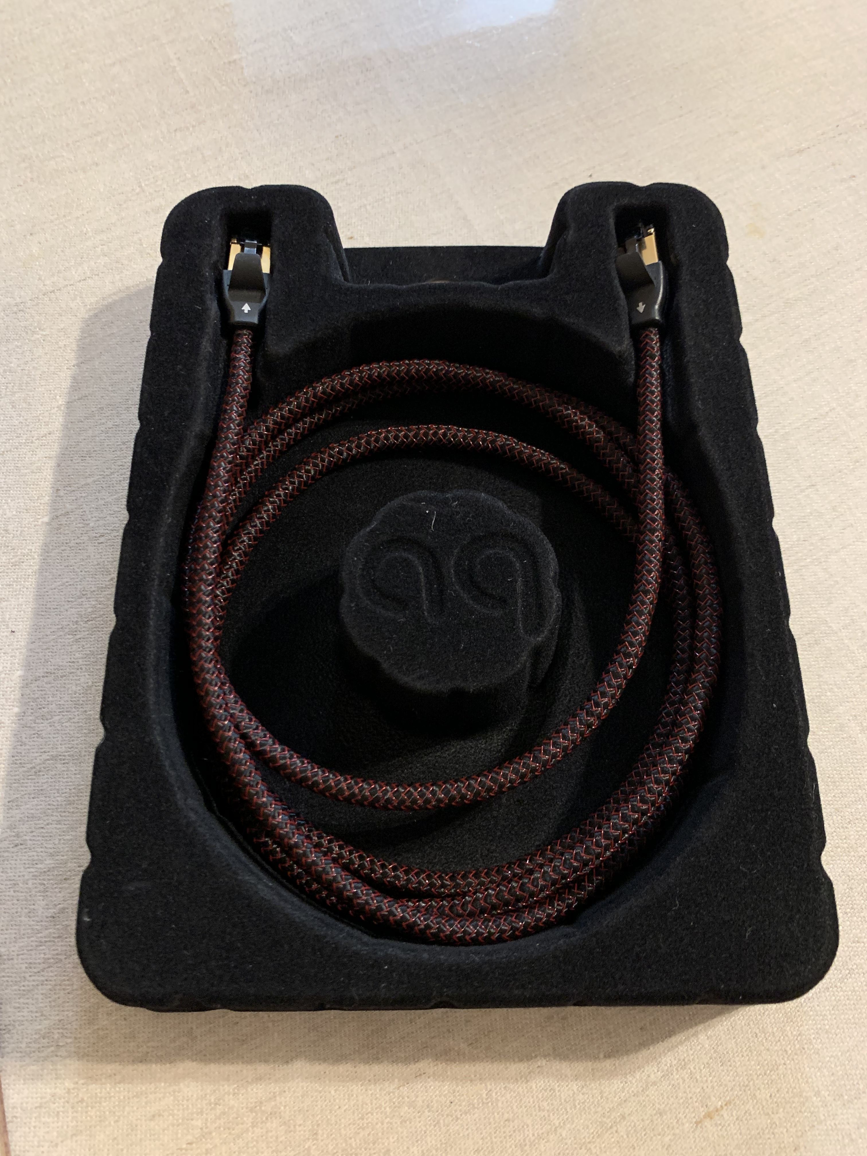 Audioquest cinnamon rj45 Ethernet cable 1.5m - Hi-Fi and Cinema Cables ...