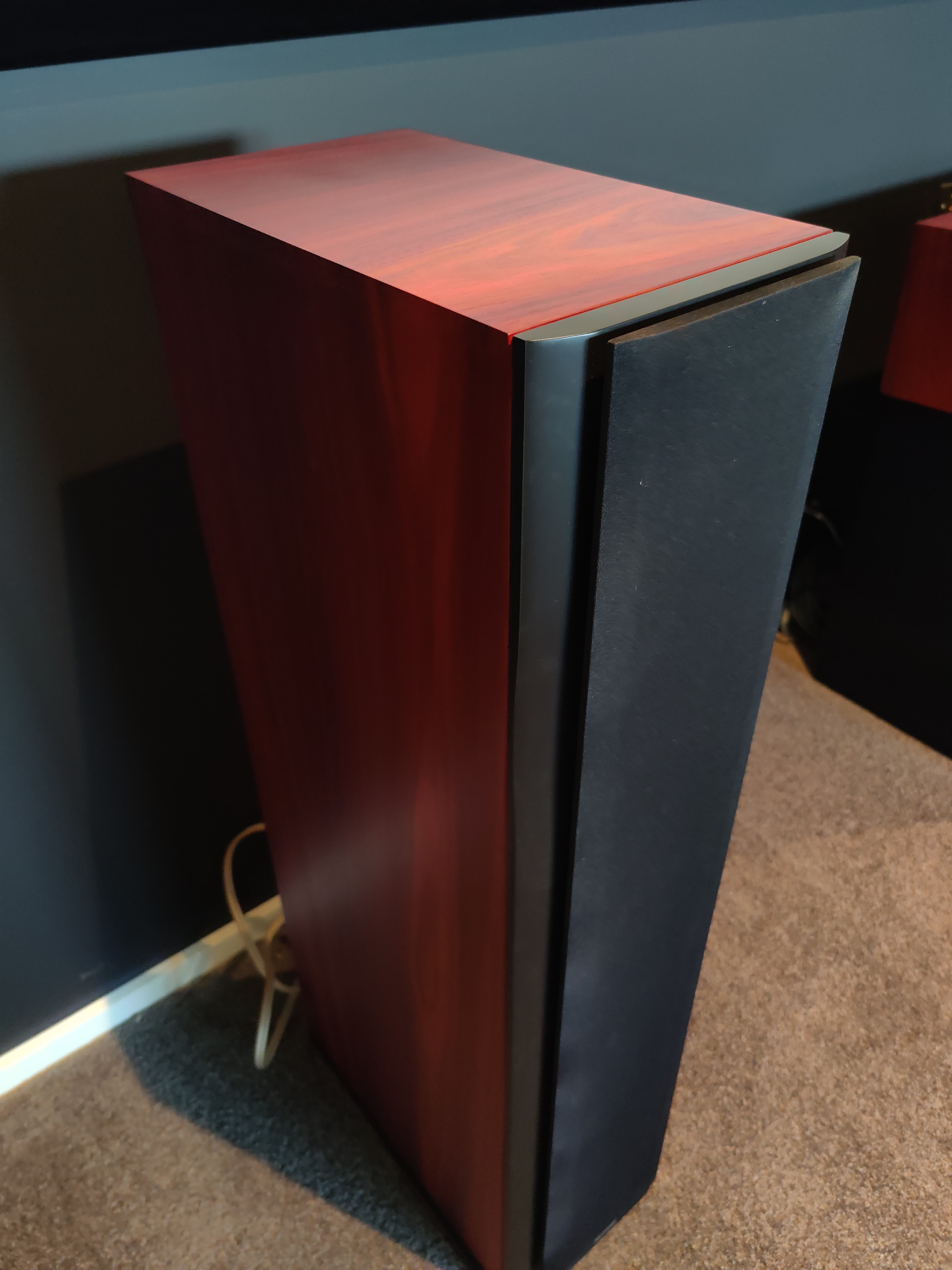 Krix Neuphonix, Epicentrix and 4 Equinox surrounds - Stereo, Home ...