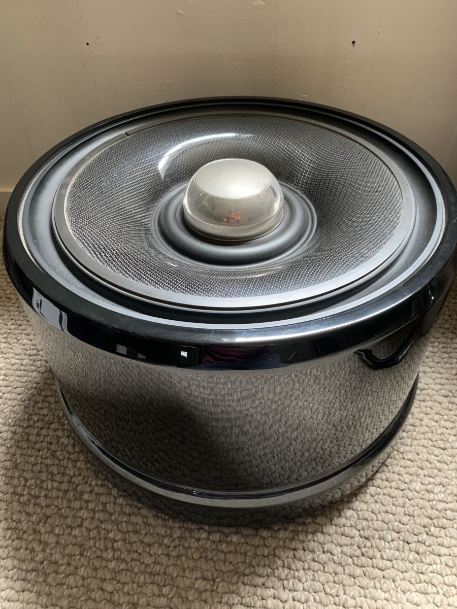 Wilson Benesch Torus Subwoofer and Torus Amplifier - Hi-Fi and Cinema ...