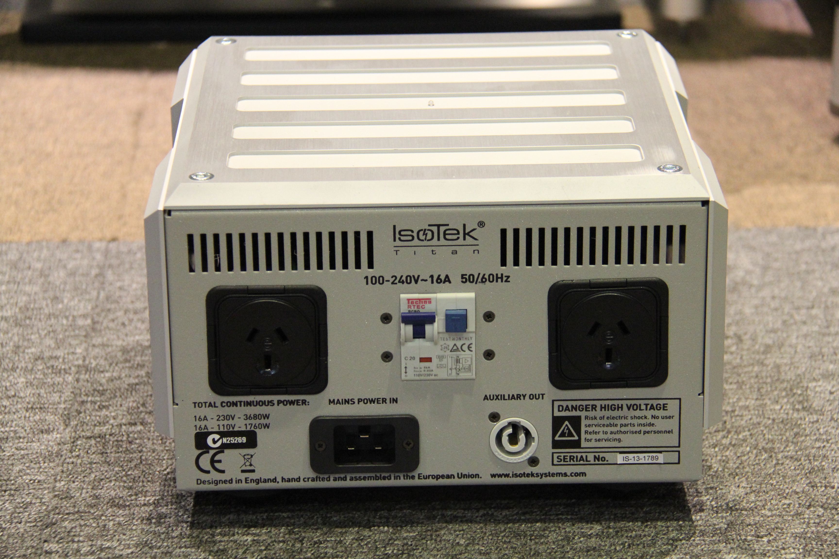 Isotek GII Titan 2 Way Power Conditioner - Commercial Classifieds ...