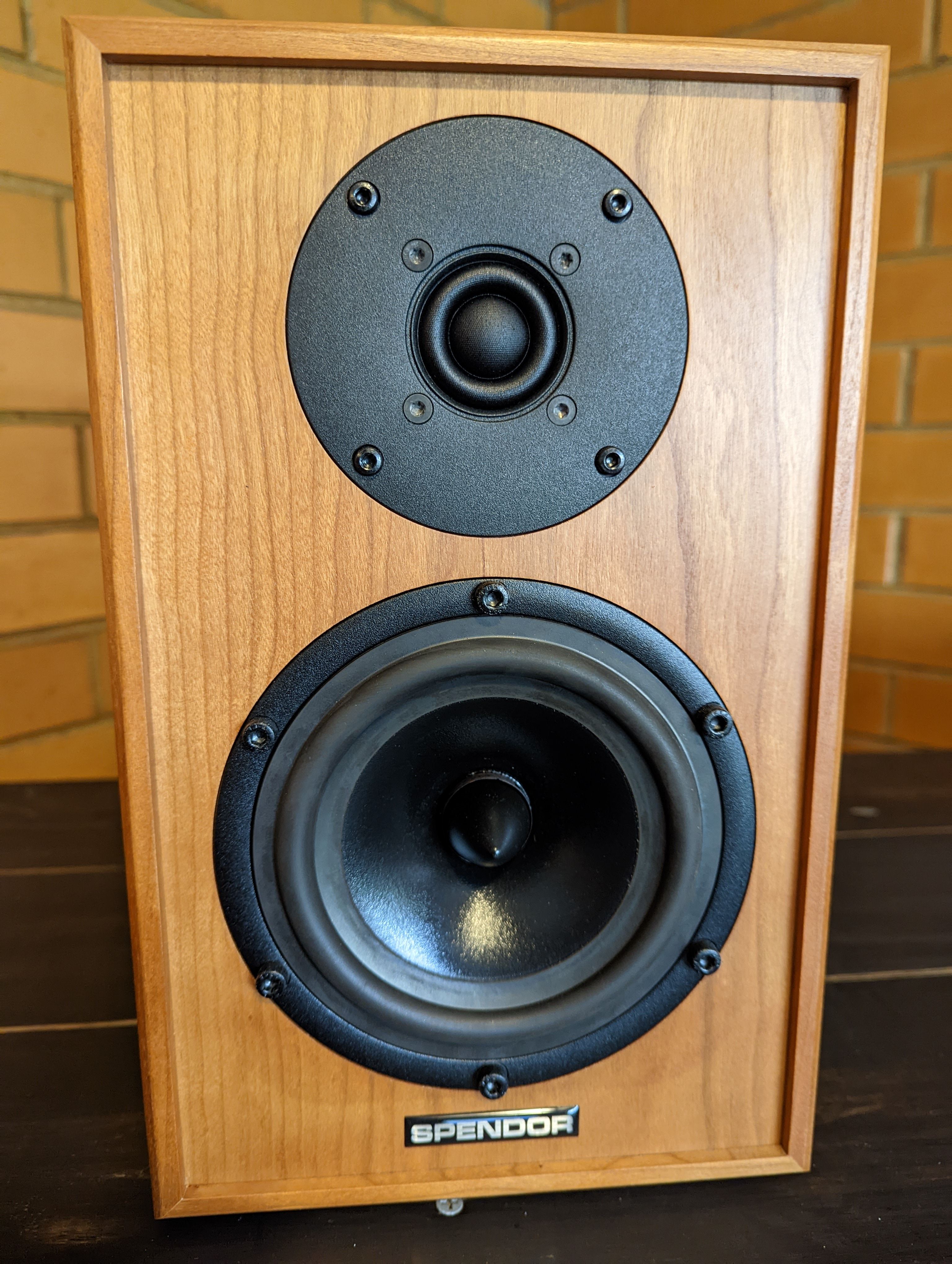 Spendor classic 4/5 bookshelf speakers - Stereo, Home Cinema ...
