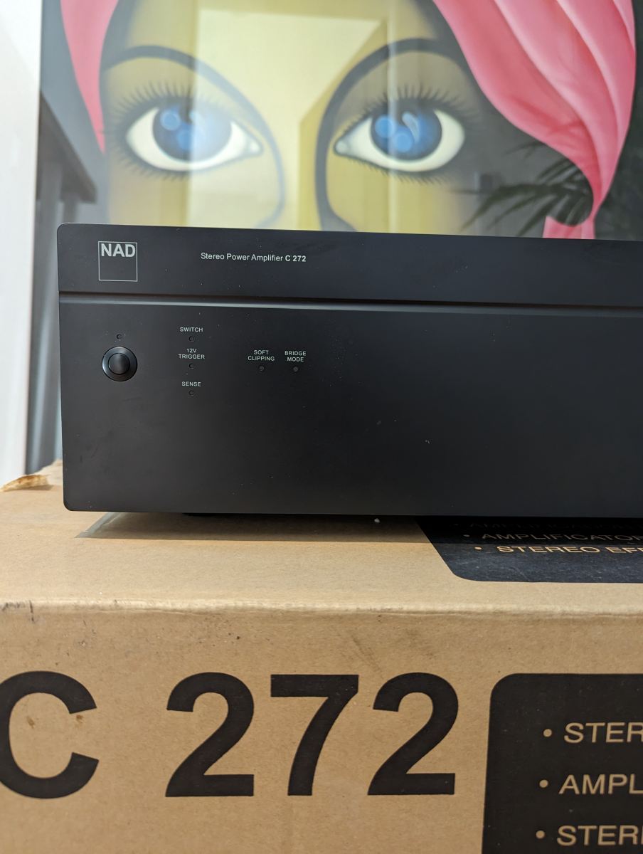 NAD C272 Power Amplifier - Mint Condition - Stereo, Home Cinema, Headphones Components - StereoNET