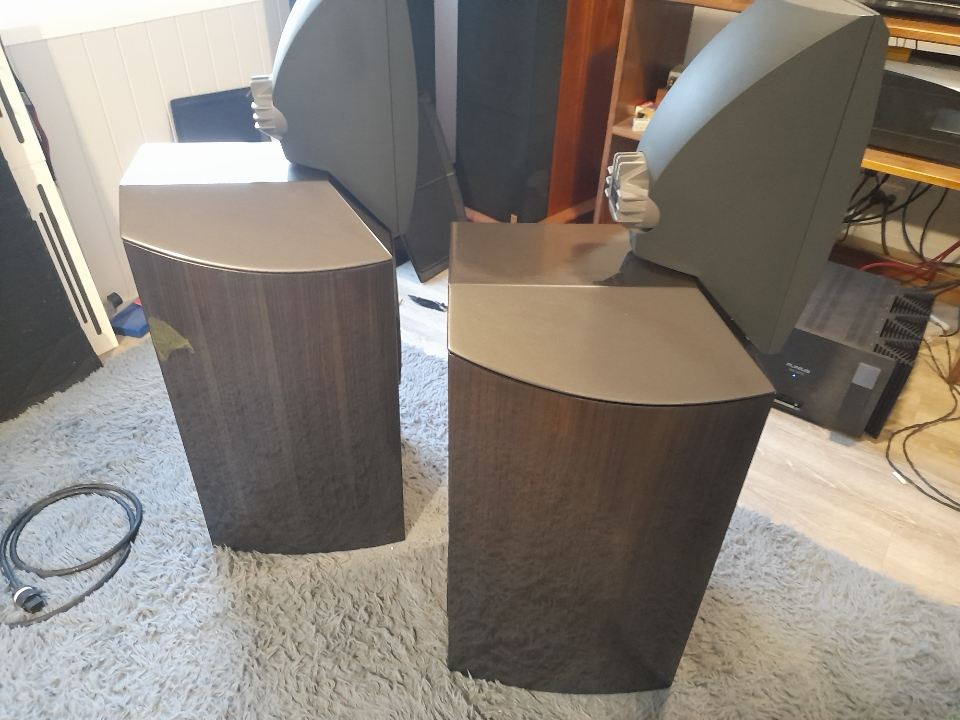 JBL 1400 Array |﻿ Stereo, Home Cinema, Headphones Components