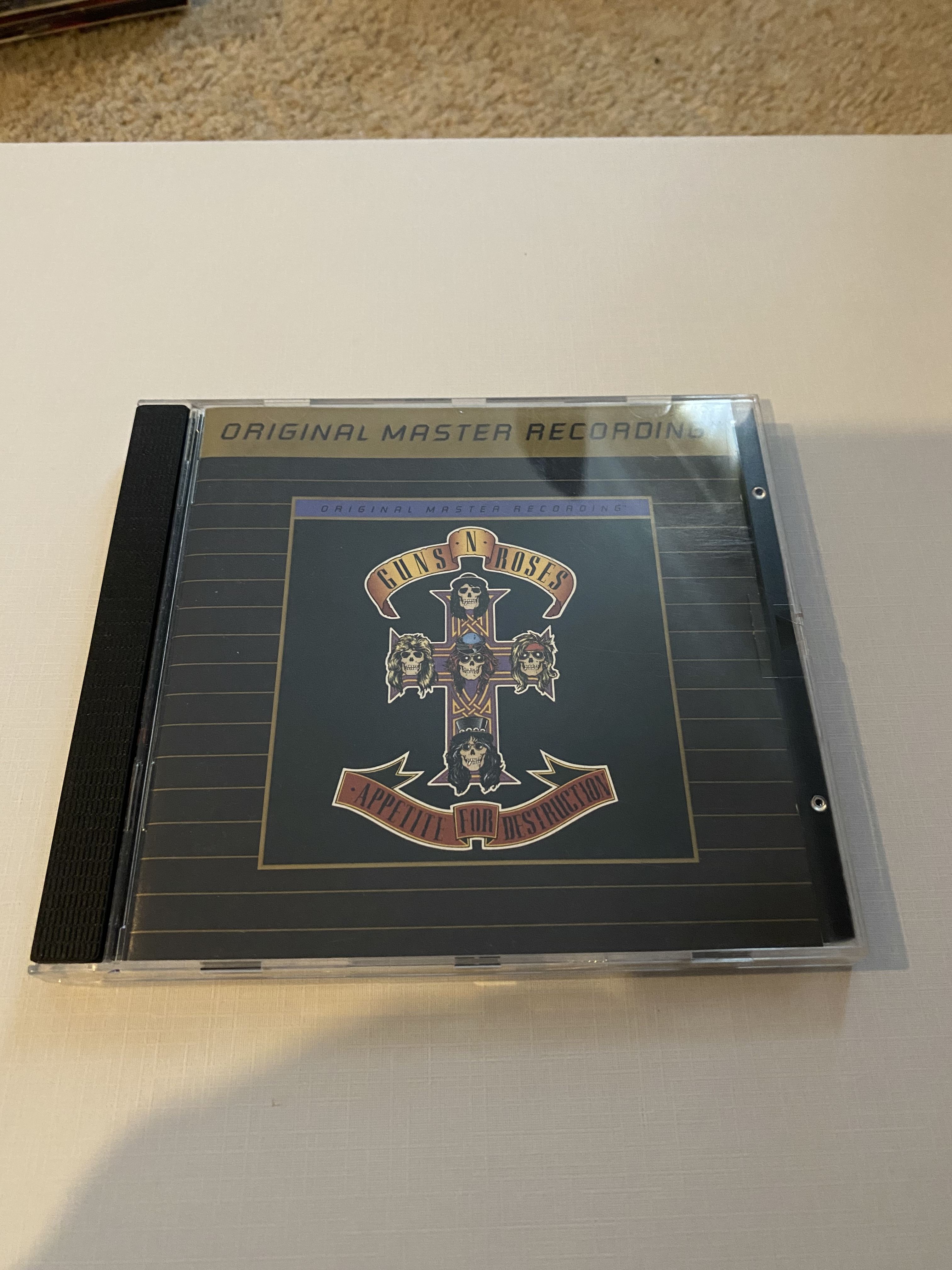 FS: ULTRA DISC Guns n’ Roses. |﻿ Vinyl, CD, and Blu-ray
