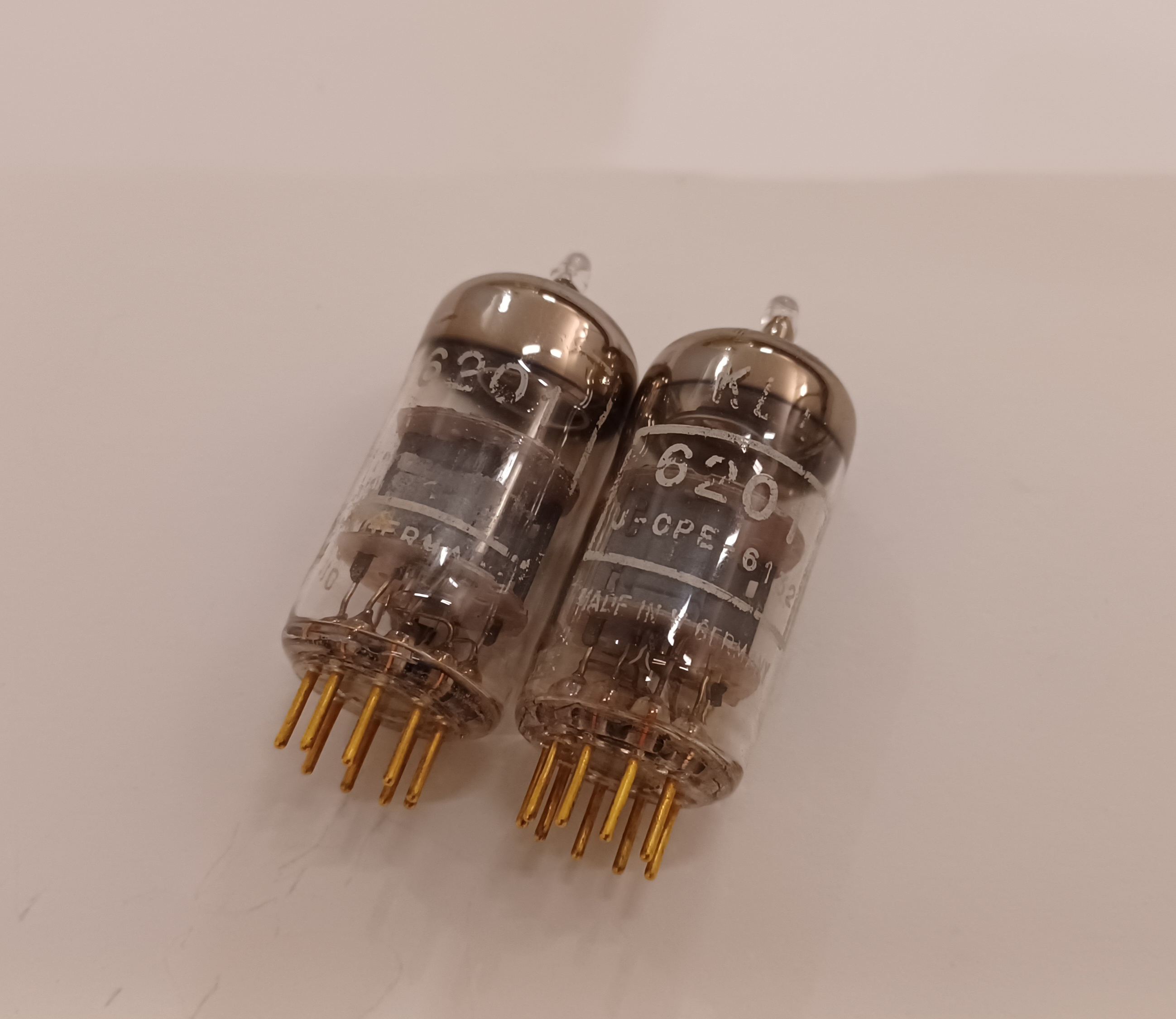 2 x rare Valvo 6201 pinched waist gold pins 12AT7 Variant - Hi-Fi and ...