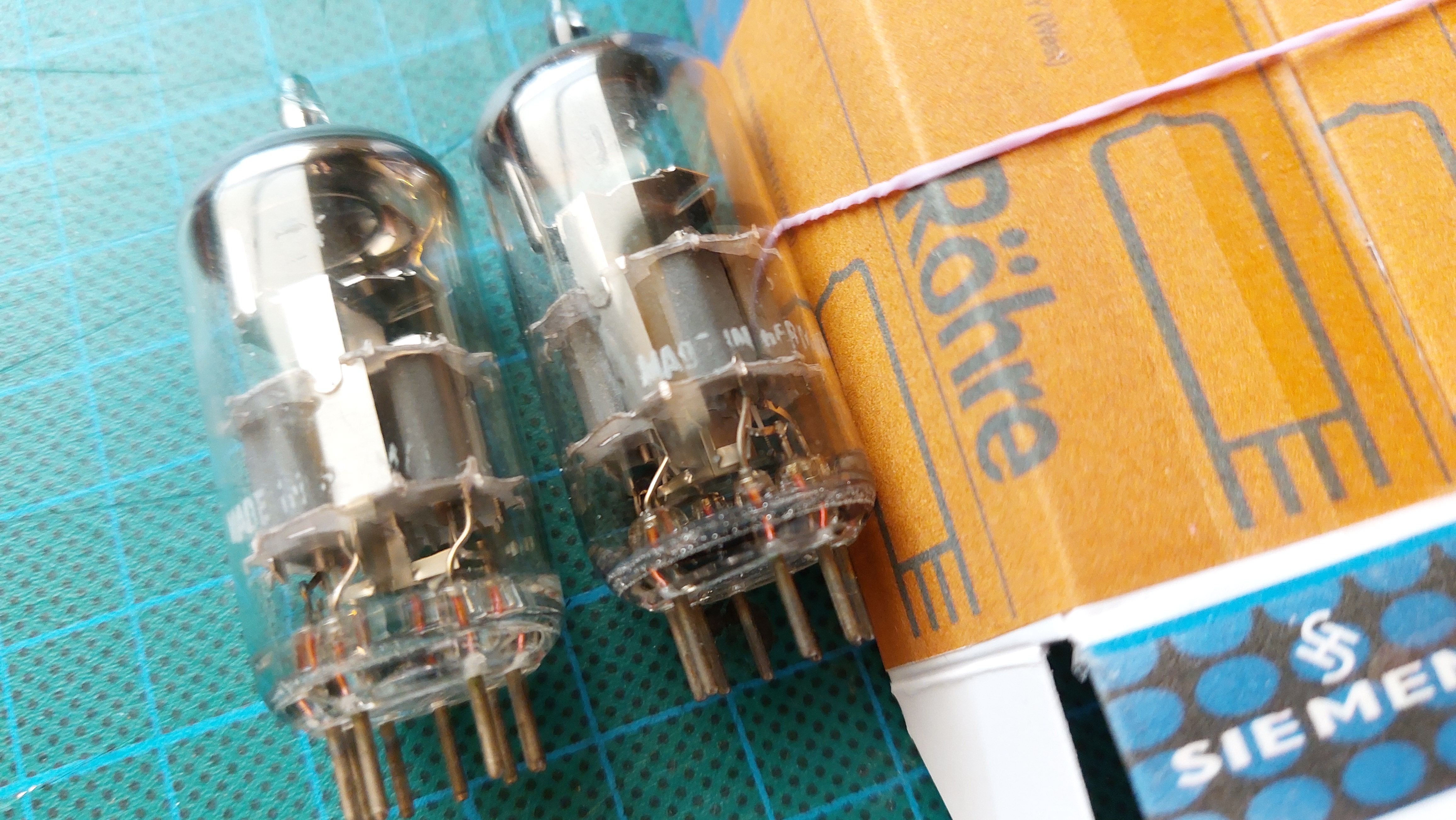 SIEMENS 6DJ8 ECC88 1960's matched Pair |﻿ Hi-Fi and Cinema Cables ...