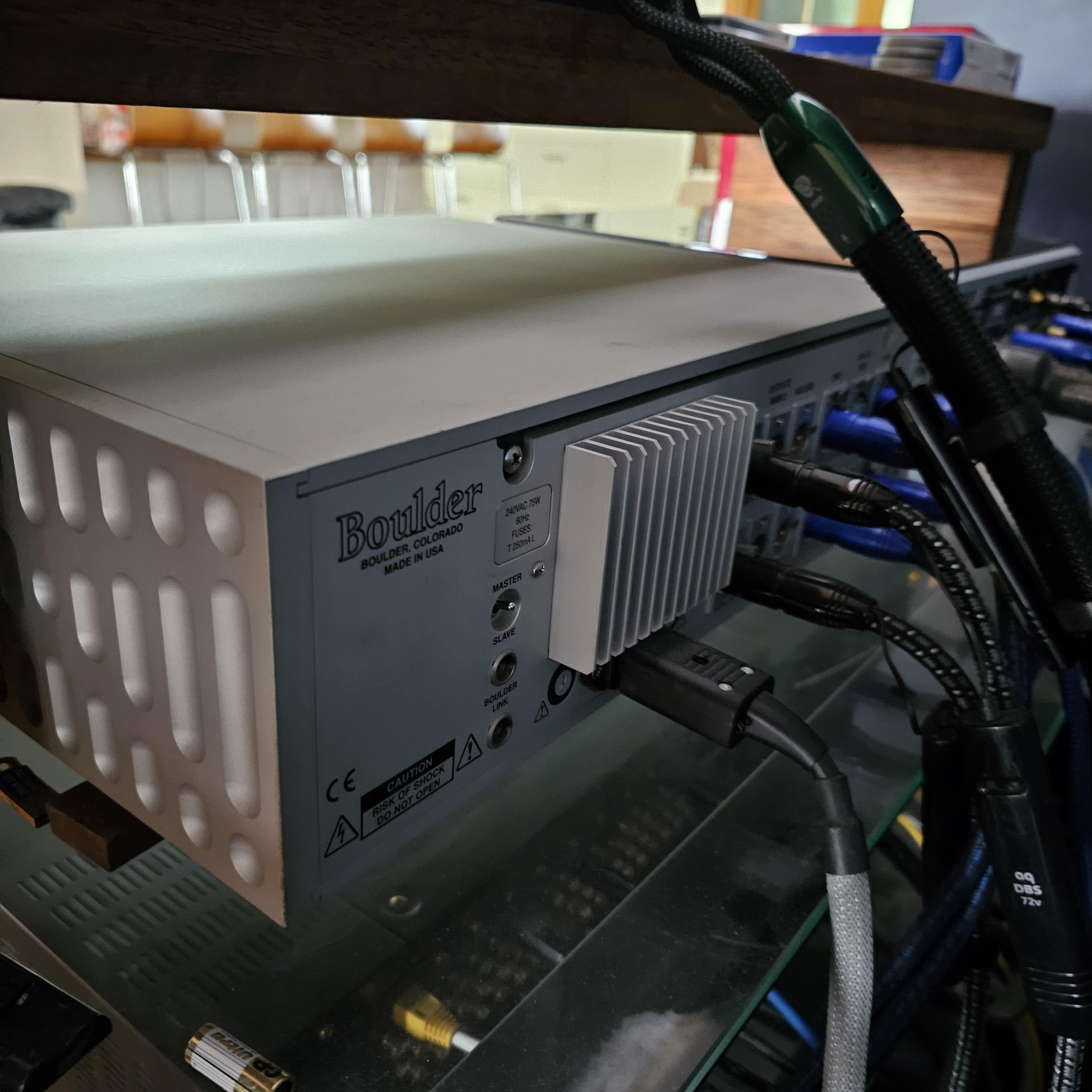 Boulder 1010 Pre amp - Stereo, Home Cinema, Headphones Components ...