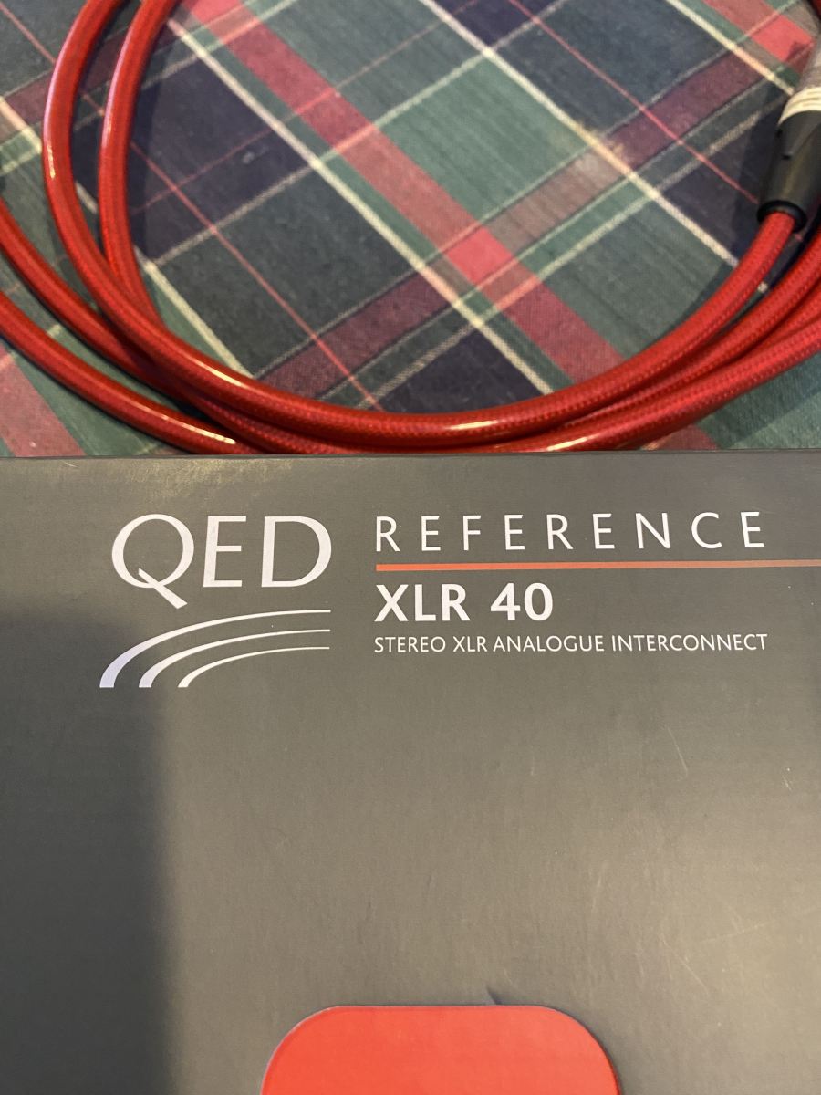 QED XLR 40 Reference Cable 1m |﻿ Hi-Fi and Cinema Cables & Accessories