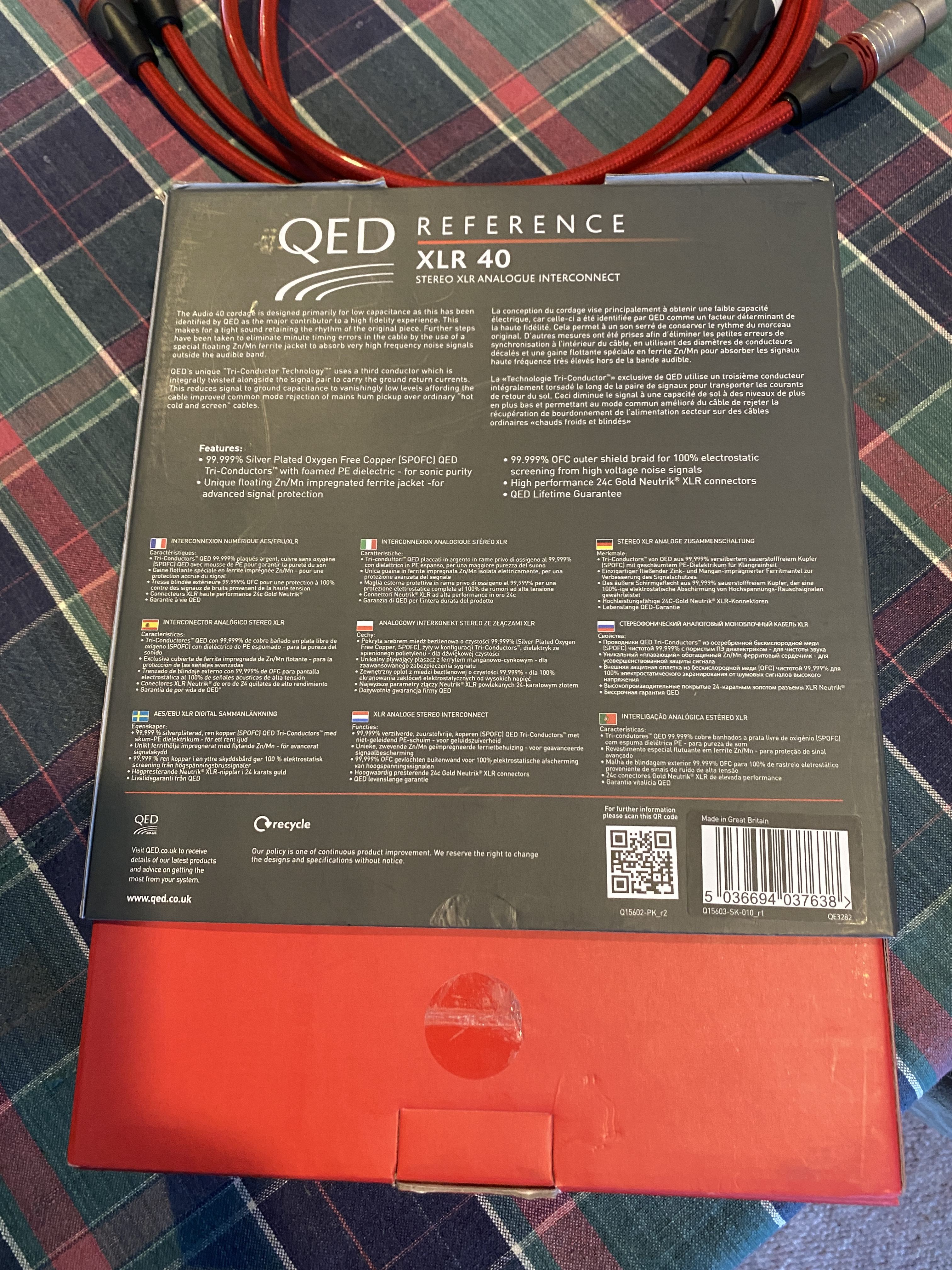 QED XLR 40 Reference Cable 1m |﻿ Hi-Fi and Cinema Cables & Accessories