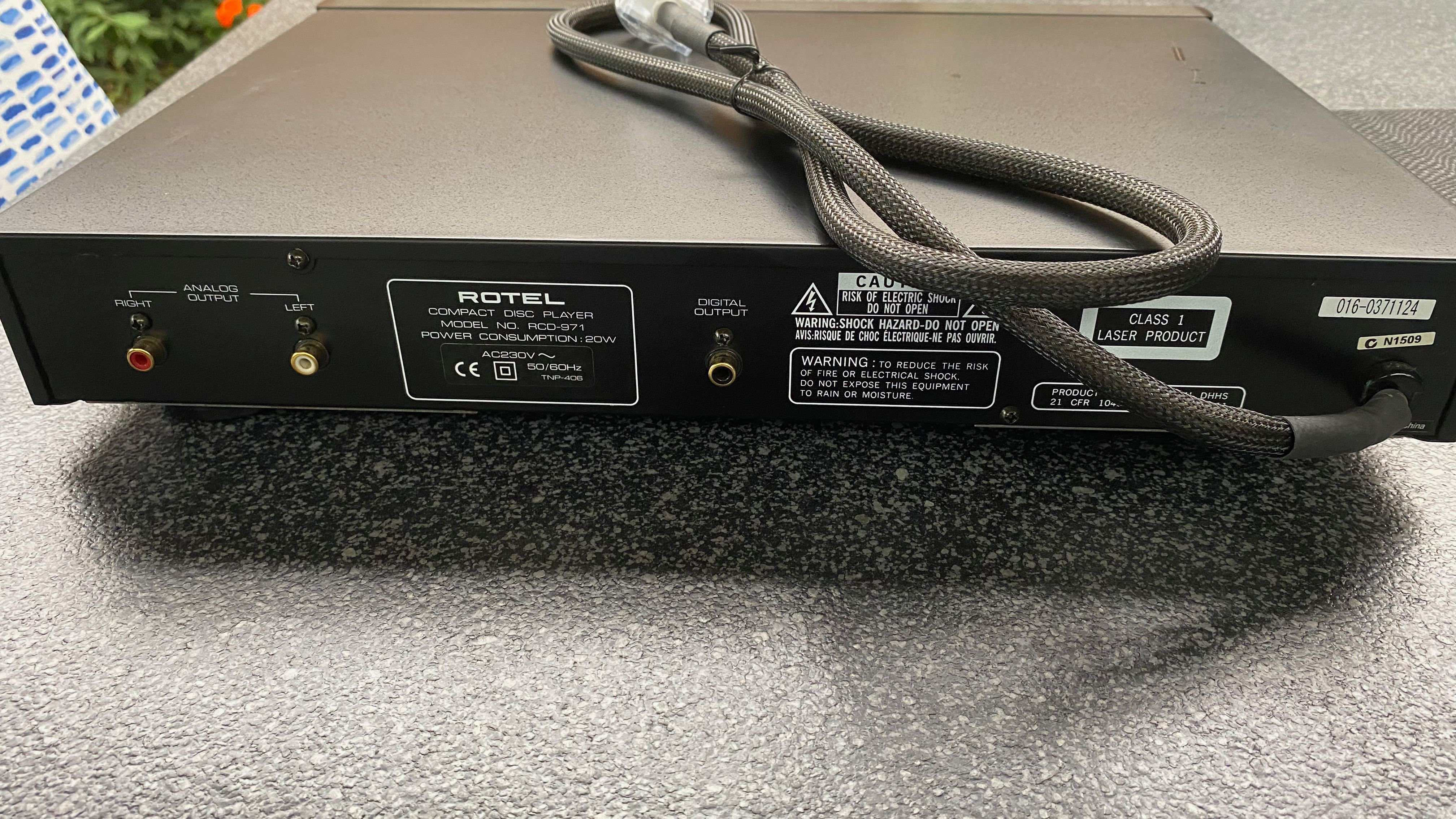 FOUND: WTB: Rotel RCD-971 CD player - Wanted to Buy - StereoNET