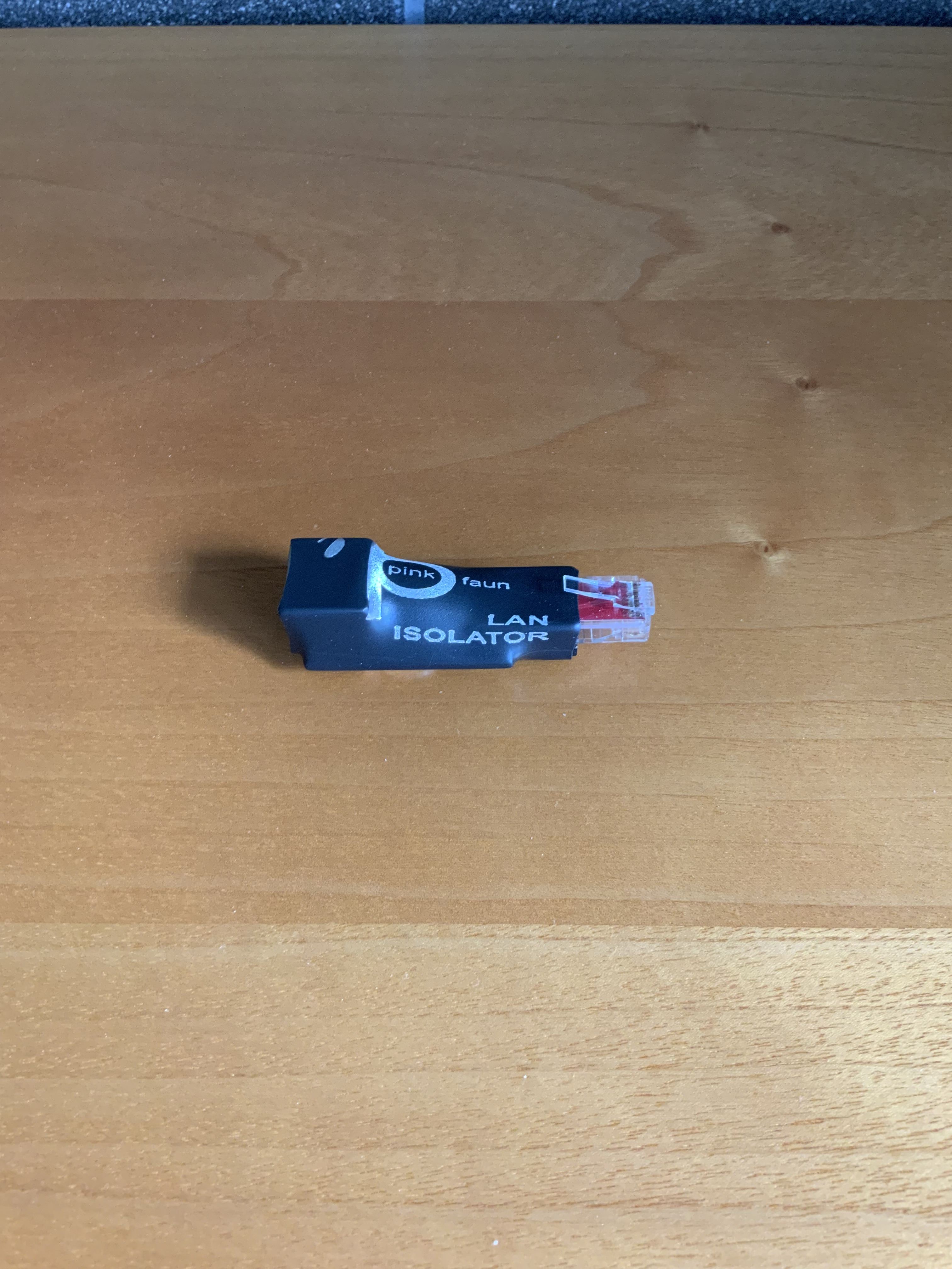 Pink Faun LAN isolator - Hi-Fi and Cinema Cables & Accessories - StereoNET