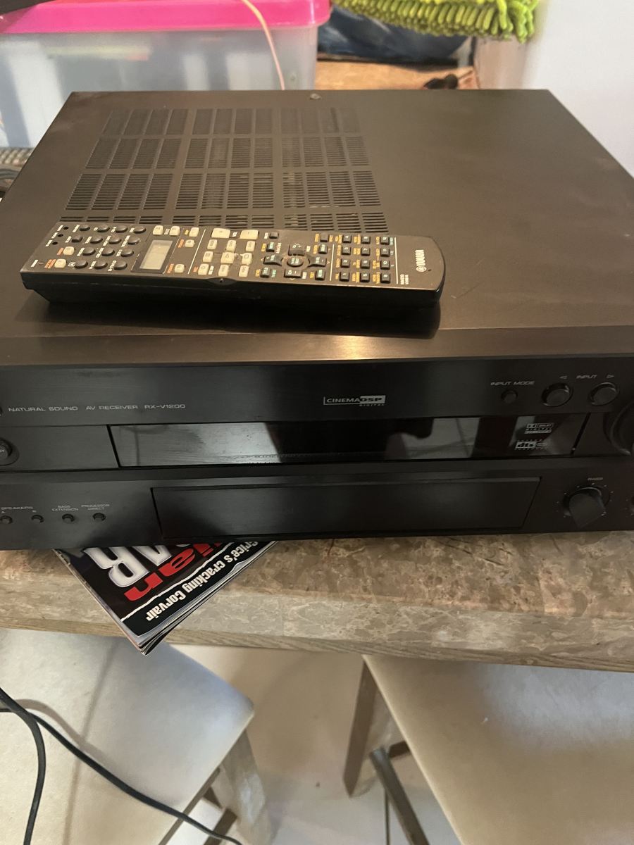 Yamaha RX-v1200 Receiver |﻿ Stereo, Home Cinema, Headphones Components