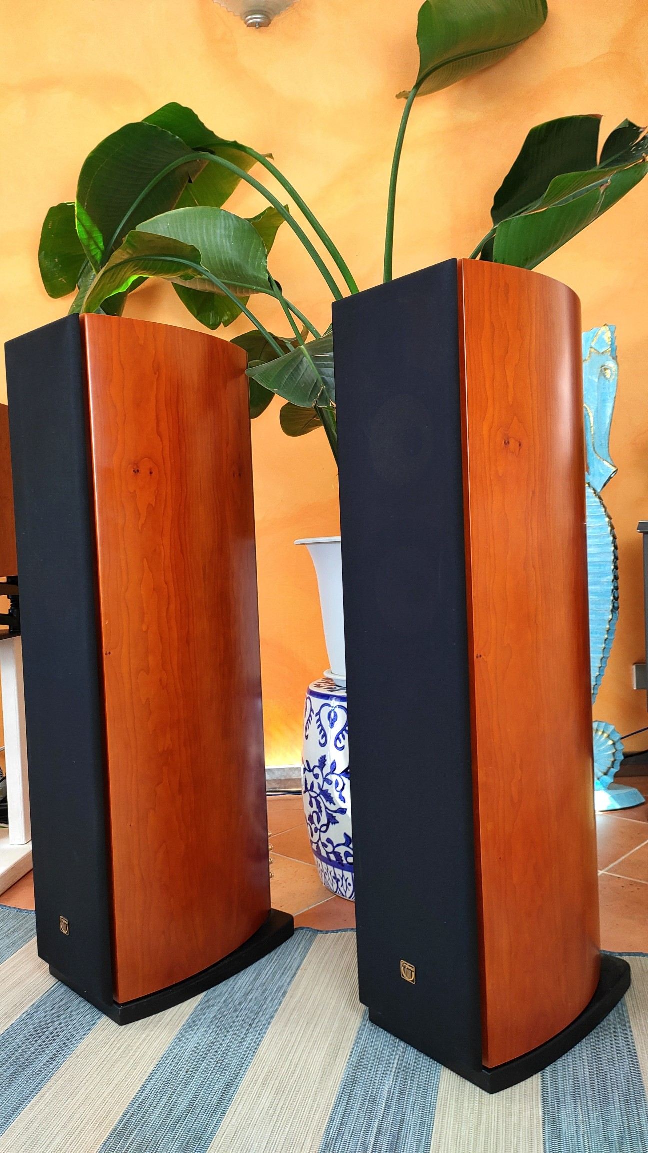 Orpheus Aurora 3.3 Floorstandig Speakers - Stereo, Home Cinema ...