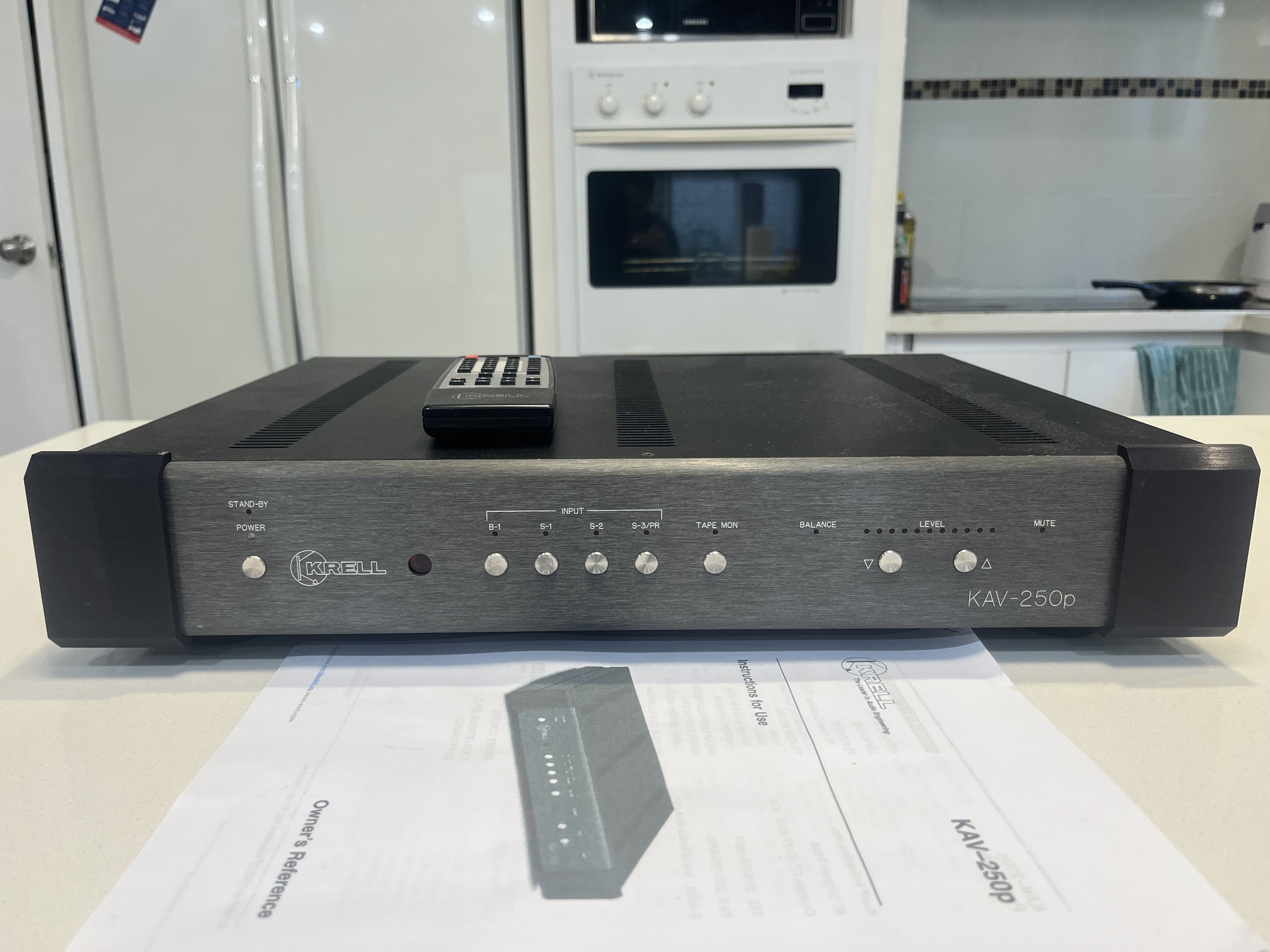 Krell KAV-250P Preamplifier - Stereo, Home Cinema, Headphones Components - StereoNET