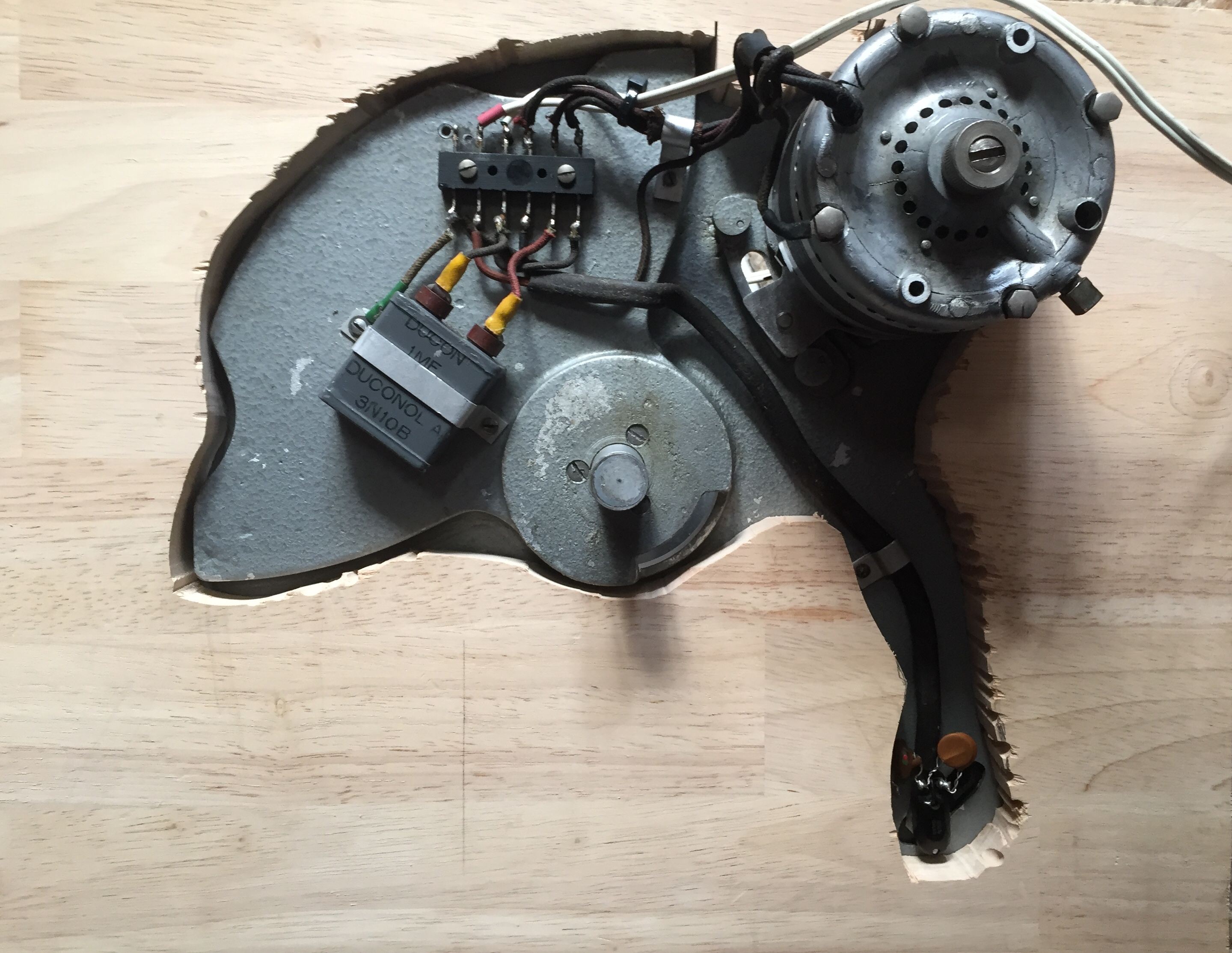 BRS Byer 12inch Transcriptor Turntable - Stereo, Home Cinema ...