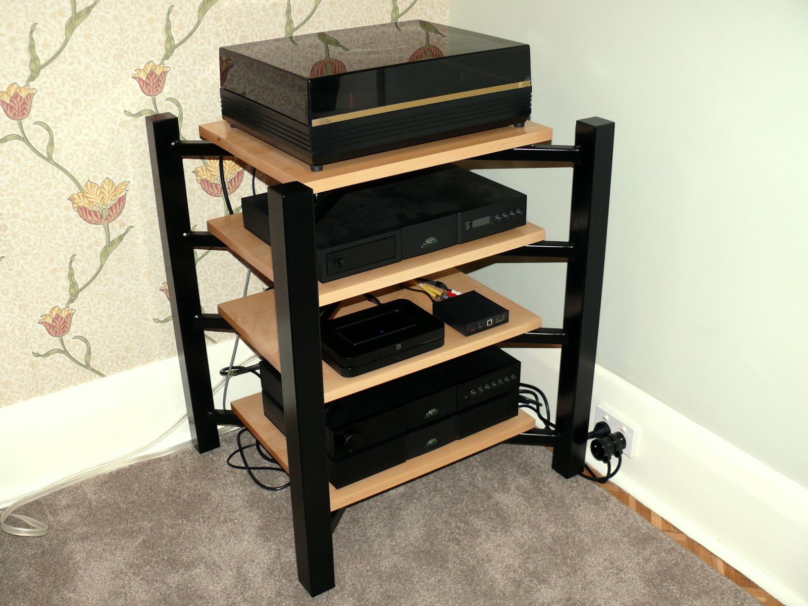 Racks & Tables - General Hi-Fi & Beginners Discussion - StereoNET