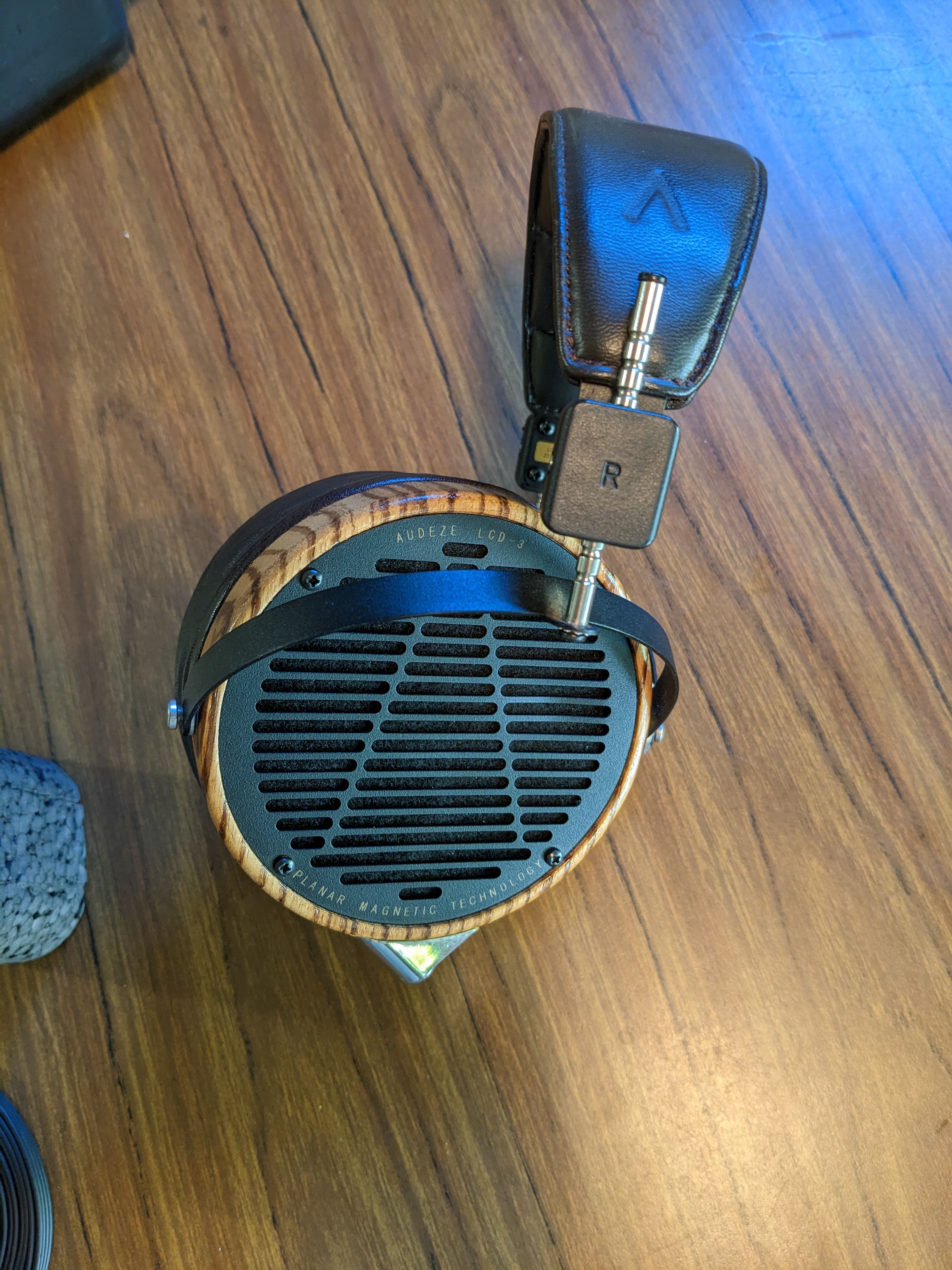 Audeze LCD3 - Stereo, Home Cinema, Headphones Components - StereoNET