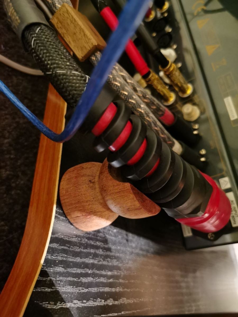 10x Solid Rosewood Cable Lifters |﻿ Hi-Fi and Cinema Cables & Accessories