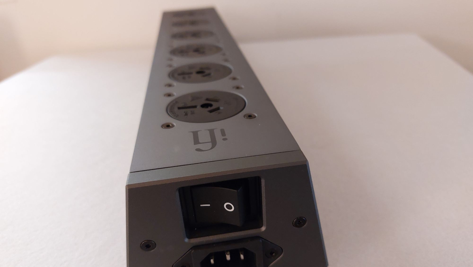 iFi audio PowerStation 6-Way Power Board - Hi-Fi and Cinema Cables ...