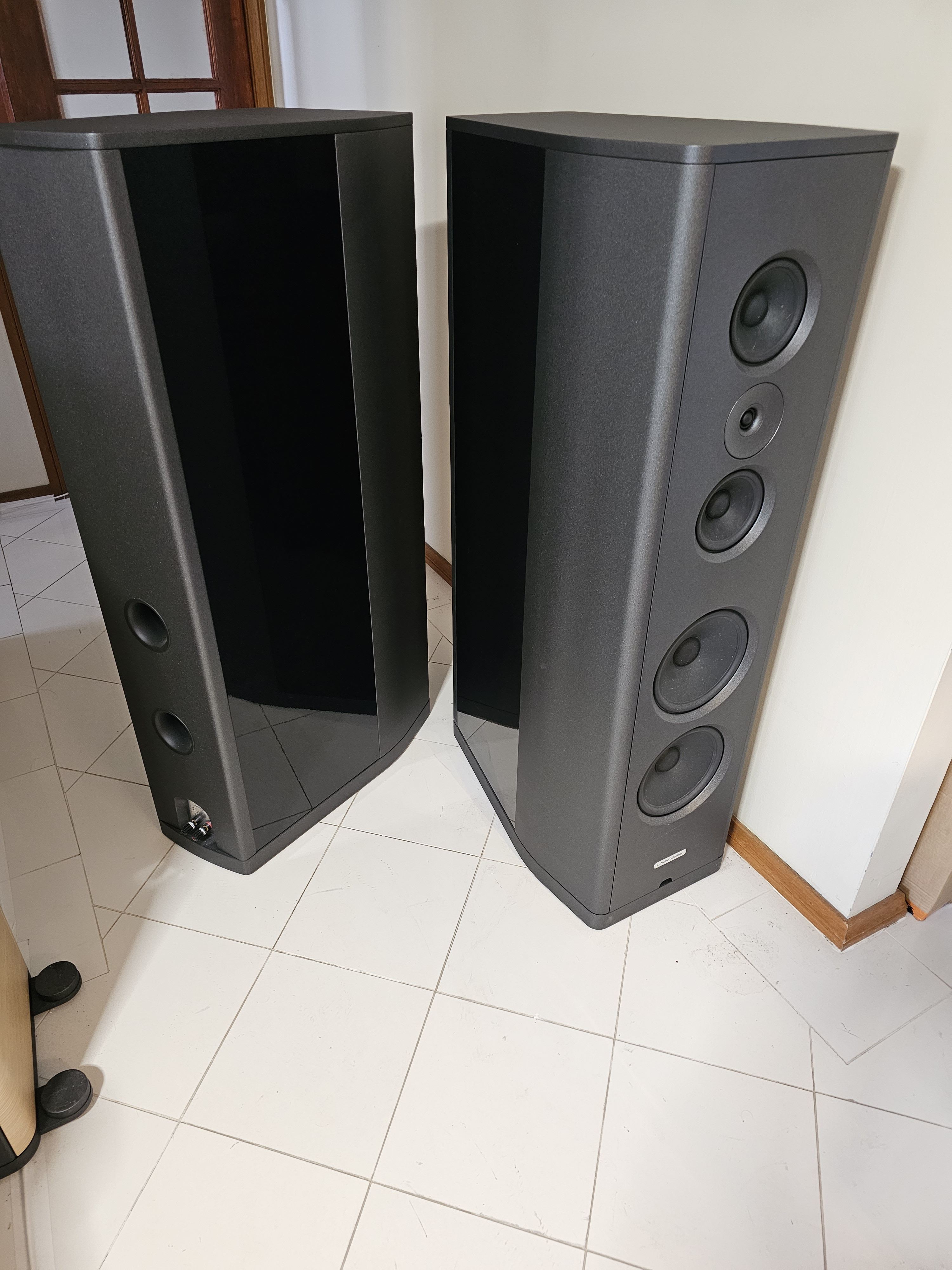 Audio Solutions Figaro L speakers |﻿ Stereo, Home Cinema, Headphones ...