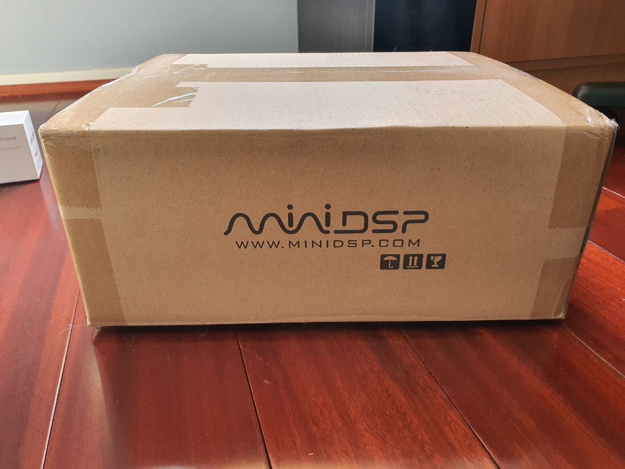 MiniDSP SHD Studio PreAmp - Stereo, Home Cinema, Headphones Components - StereoNET