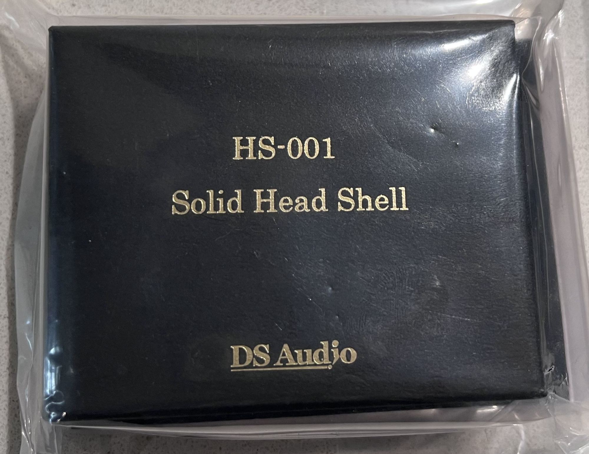 DS AUDIO HS-001 SOLID HEAD SHELL HEADSHELL - Hi-Fi and Cinema Cables & Accessories - StereoNET