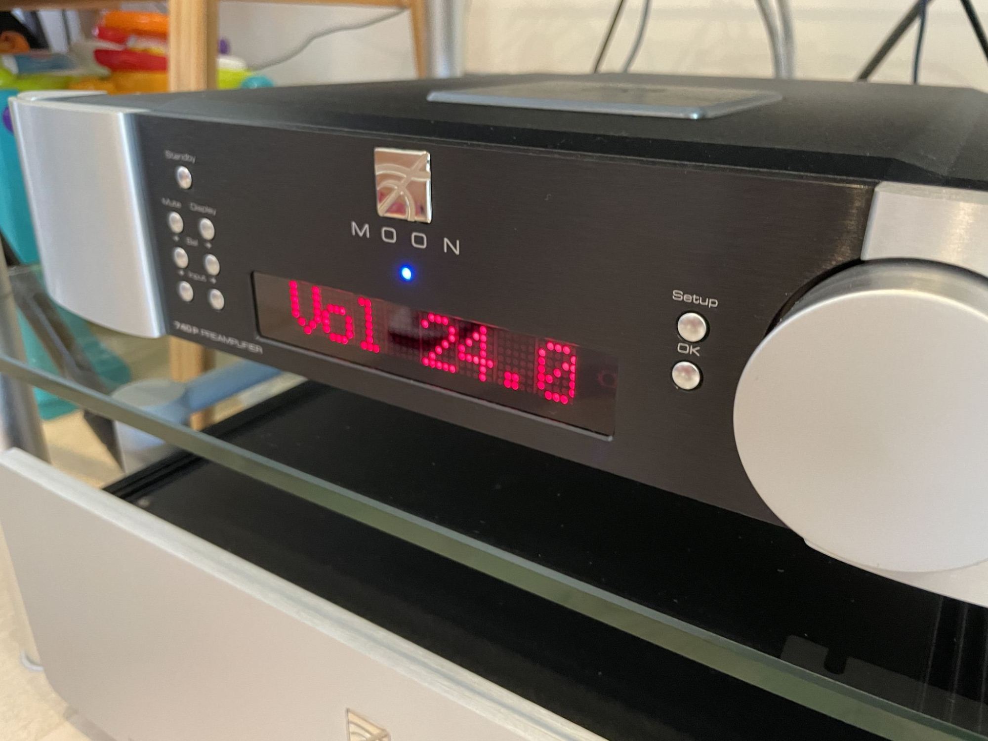 Simaudio Moon 740P pre-amplifier - Stereo, Home Cinema, Headphones ...