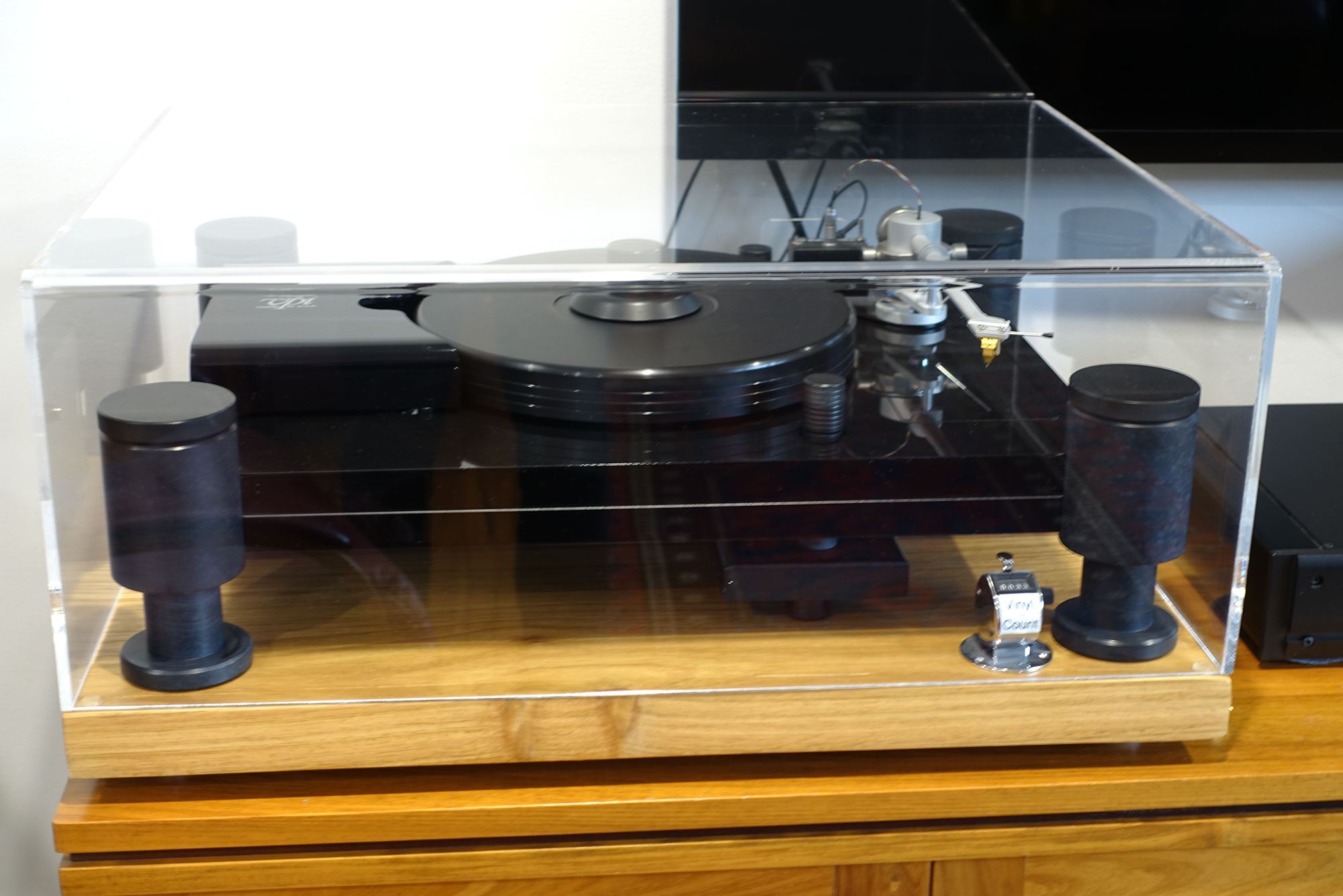 VPI TNT-2 Turntable with 9" VPI Memorial Tonearm - Stereo, Home Cinema ...
