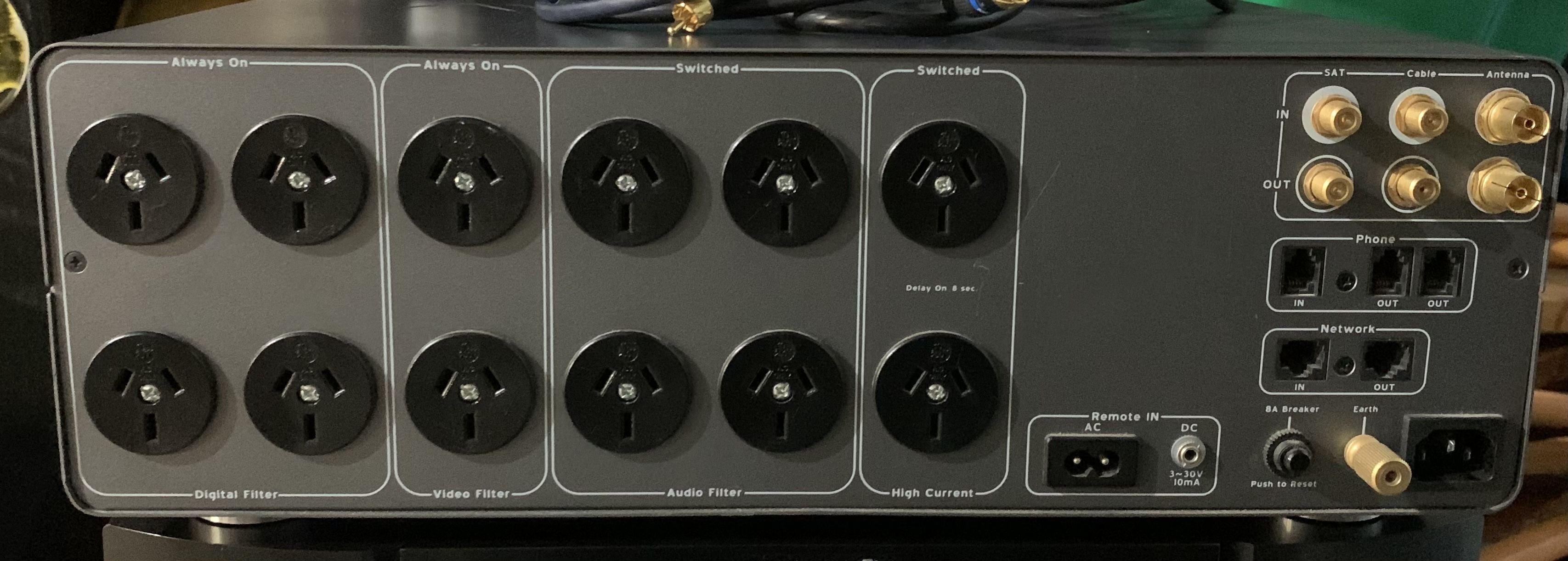 SOLD ELSEWHERE: Belkin Pure Av power filter 13 Au sockets. - Stereo ...