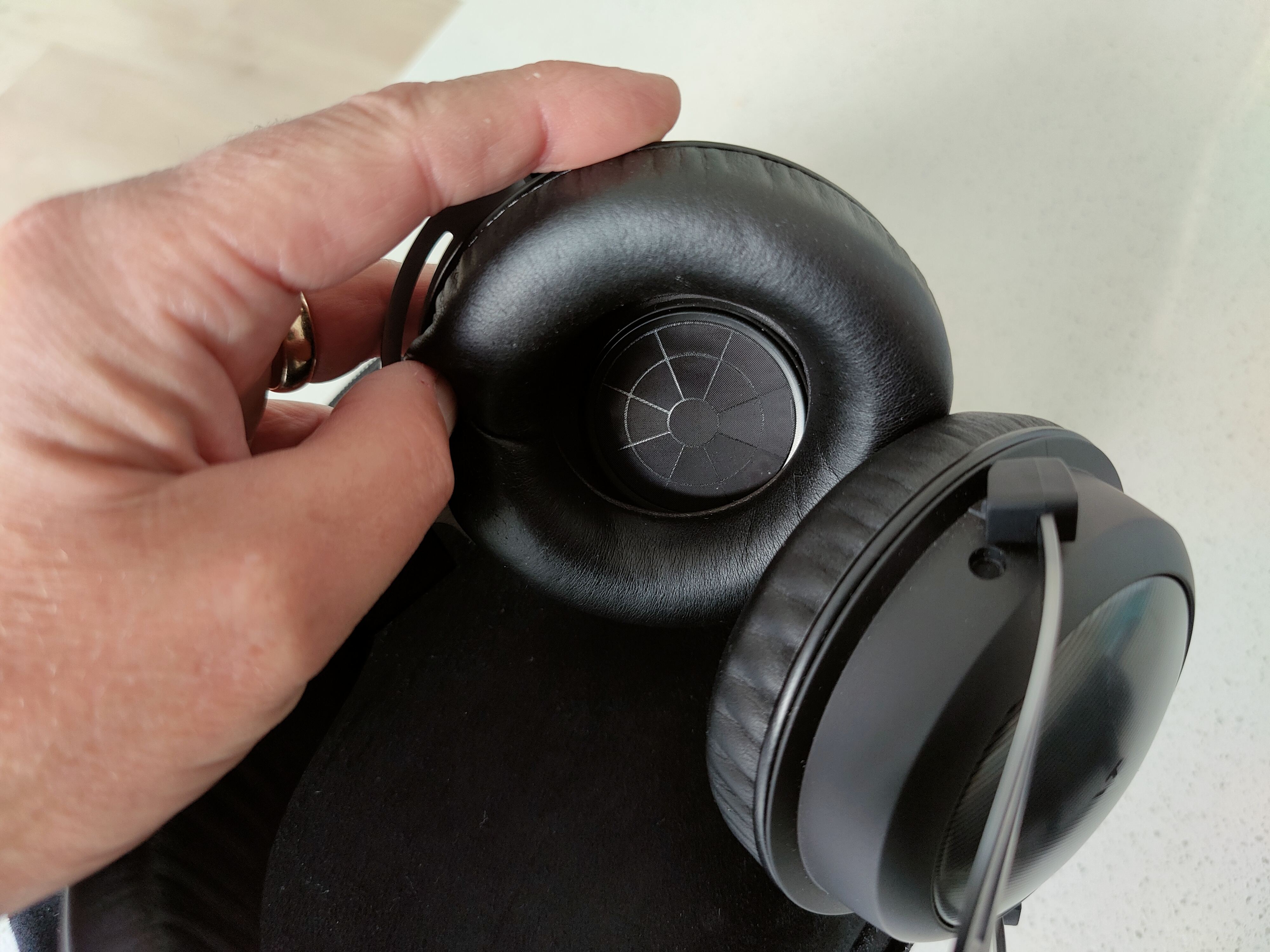 Beyerdynamic x Astell&Kern Special Edition AK T5p 2nd Gen He - Stereo, Home Cinema, Headphones ...