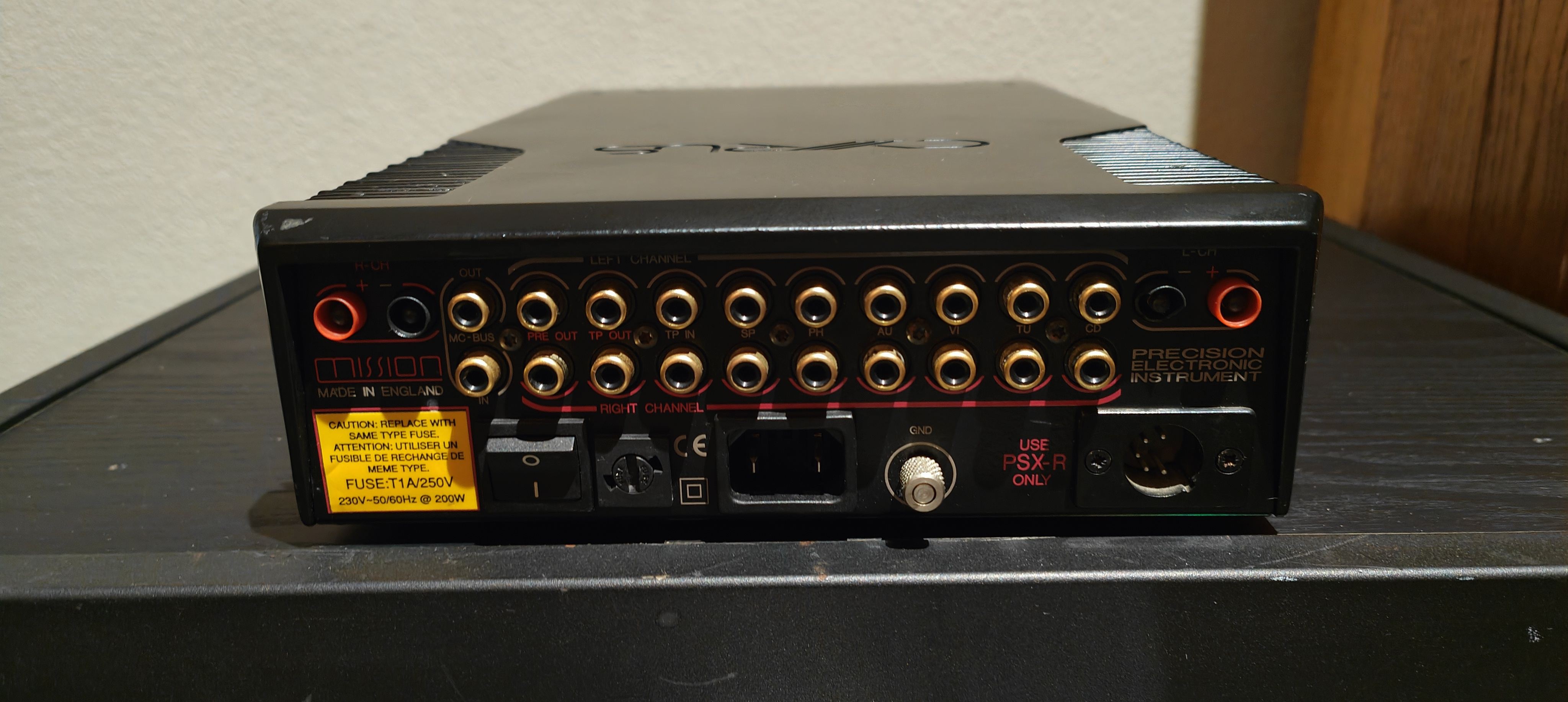 SOLD ELSEWHERE: Cyrus 3i integrated amp with remote - Stereo, Home ...