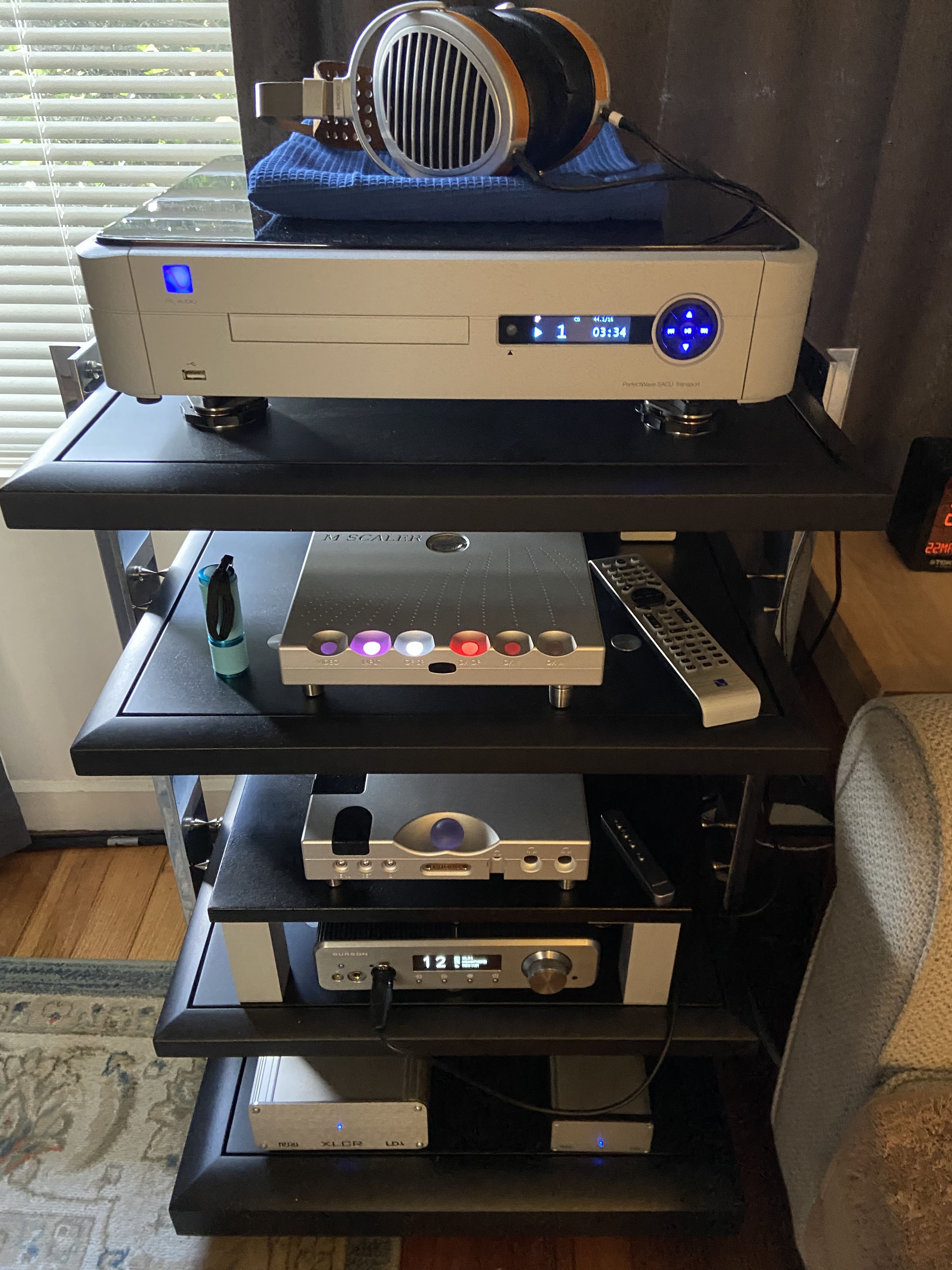 Finite Elements Pagode Audio rack. - Hi-Fi and Cinema Cables ...