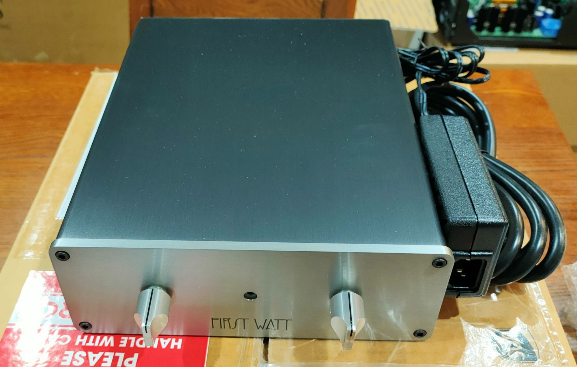 First Watt B4 Active crossover - Stereo, Home Cinema, Headphones ...