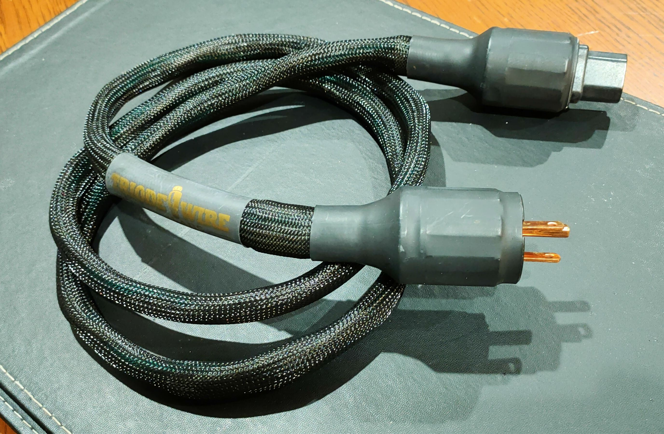 Triode Wire Labs US Power Cable 1.5m Ten Plus 10c1203105 5/6 |﻿ Hi-Fi ...