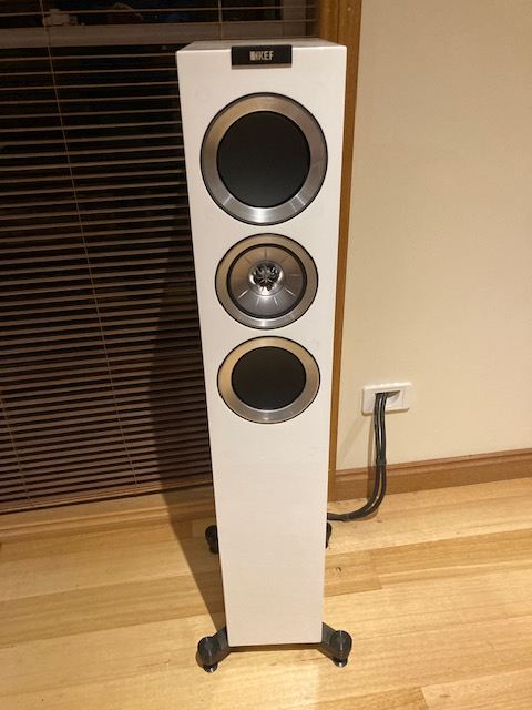 KEF R500 FloorStanding Speakers in White - Stereo, Home Cinema ...