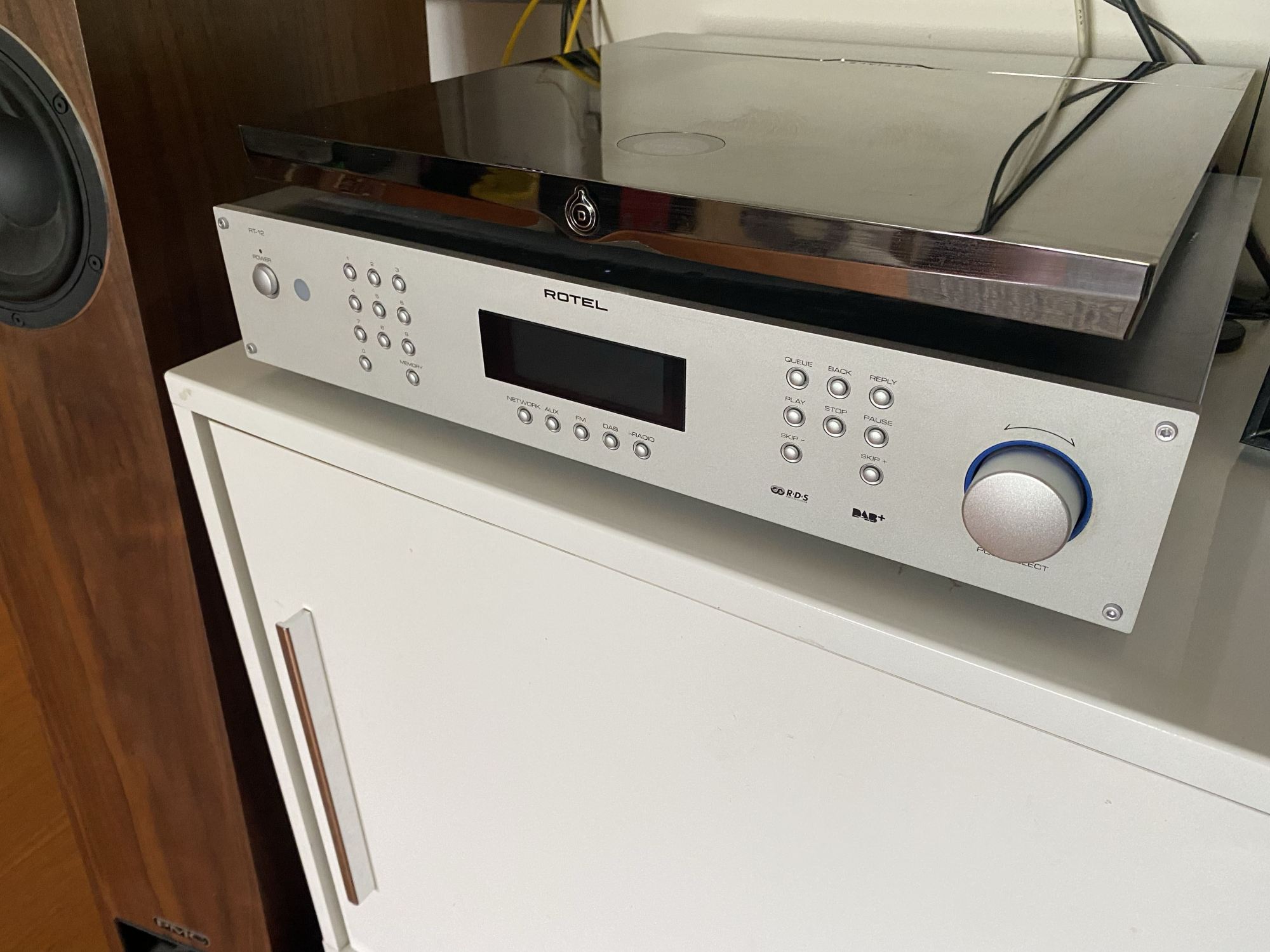 Rotel RT-12 - DAB+ FM Tuner & Network Media Player - Stereo, Home ...