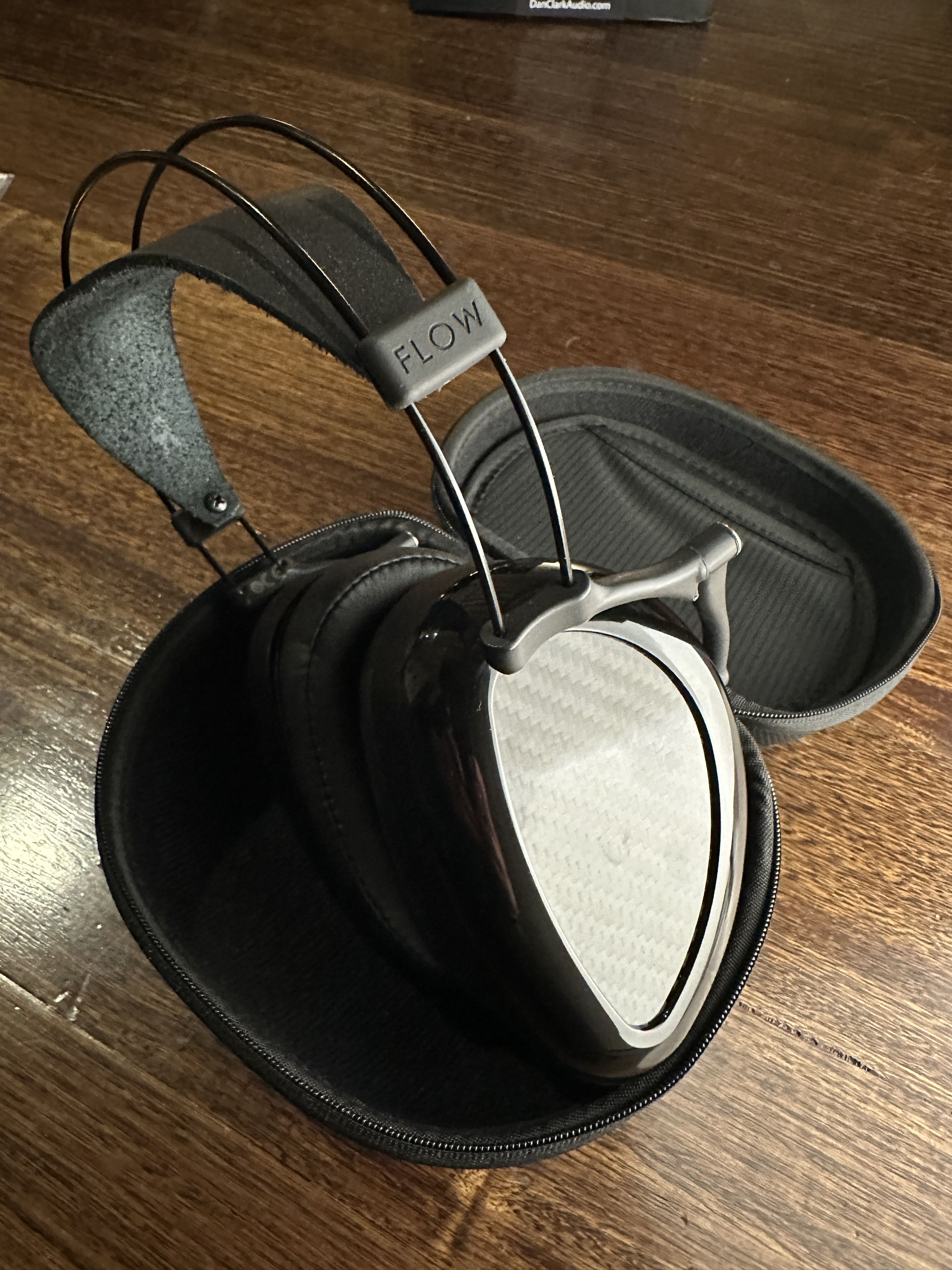 DAN CLARK AUDIO ÆON 2 CLOSED BACK NOIRE - Stereo, Home Cinema ...