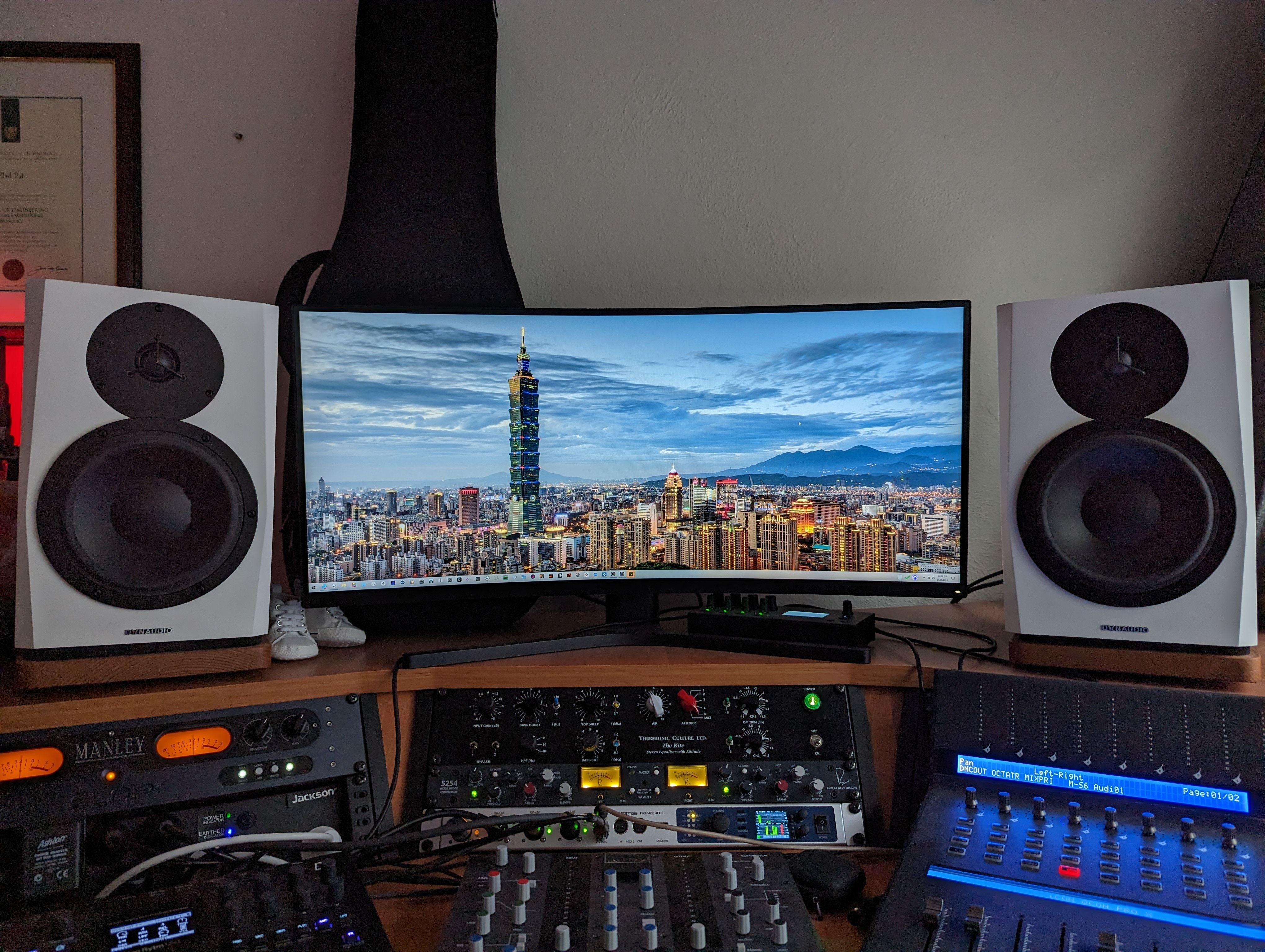 Dynaudio LYD 8 studio monitors WHITE PAIR - Stereo, Home Cinema ...
