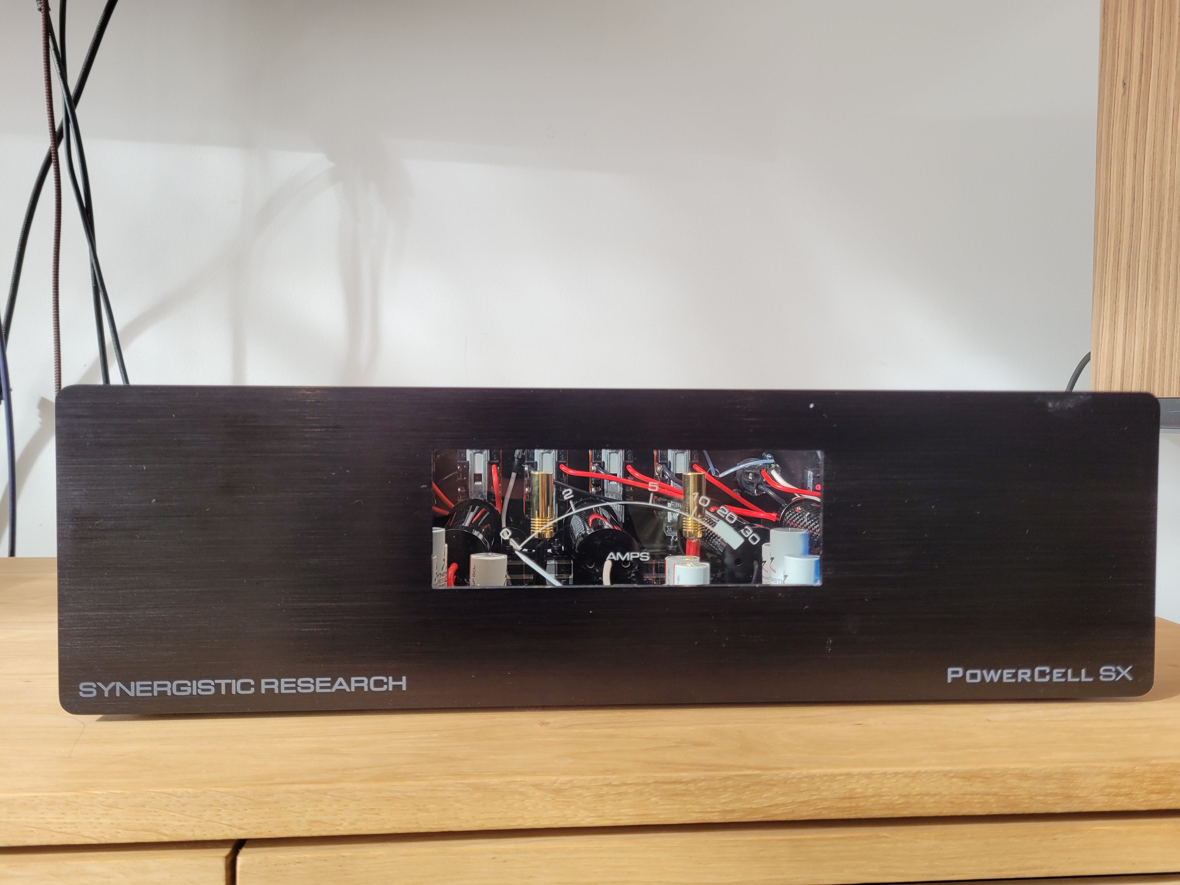Synergistic Research Powercell SX Power conditioner - Hi-Fi and Cinema ...