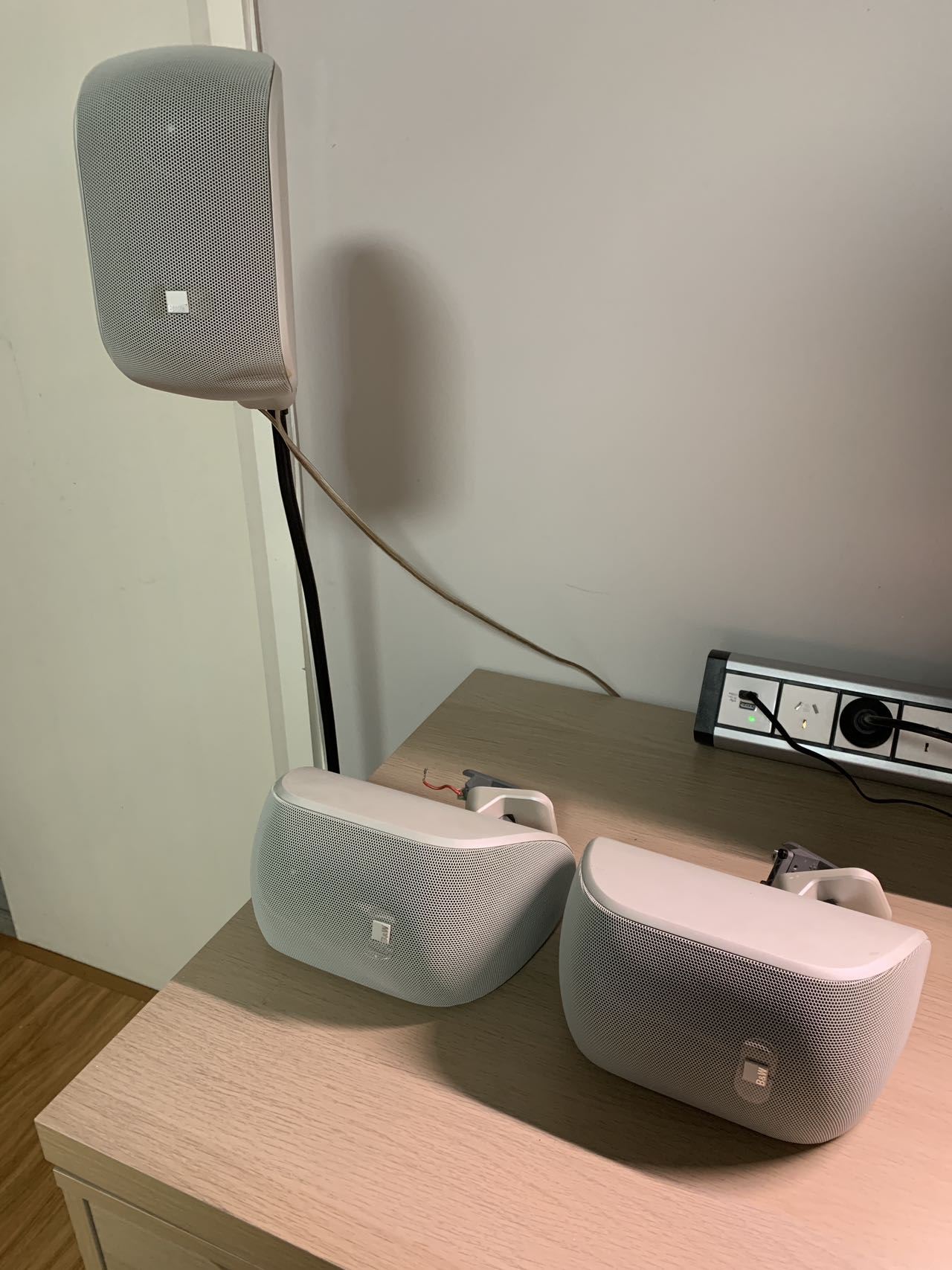 4x B&W M1 mk2 Satellite Speakers (2 Pairs) - Stereo, Home Cinema, Headphones Components - StereoNET