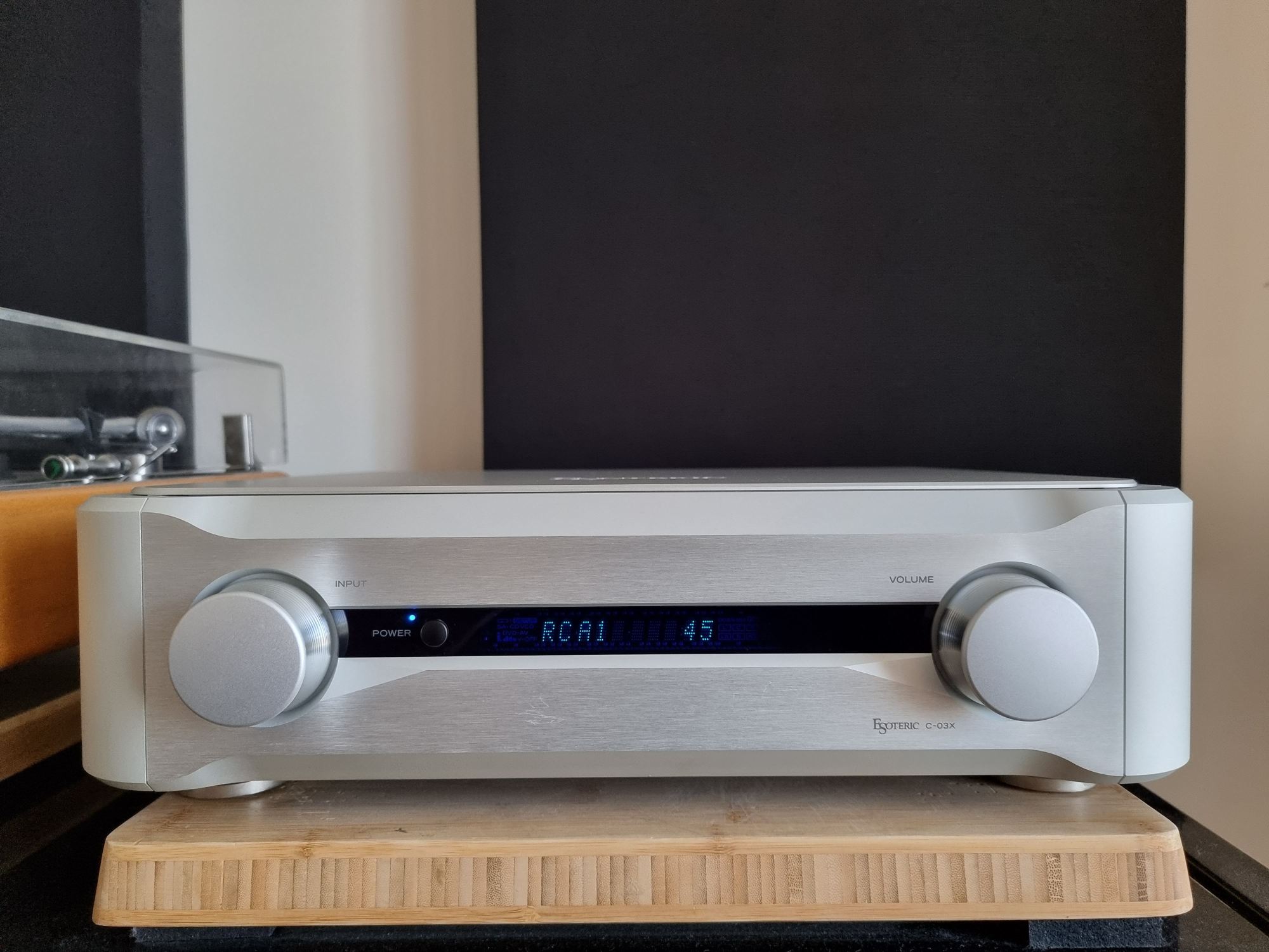 Esoteric C-03X Preamplifier - Stereo, Home Cinema, Headphones ...