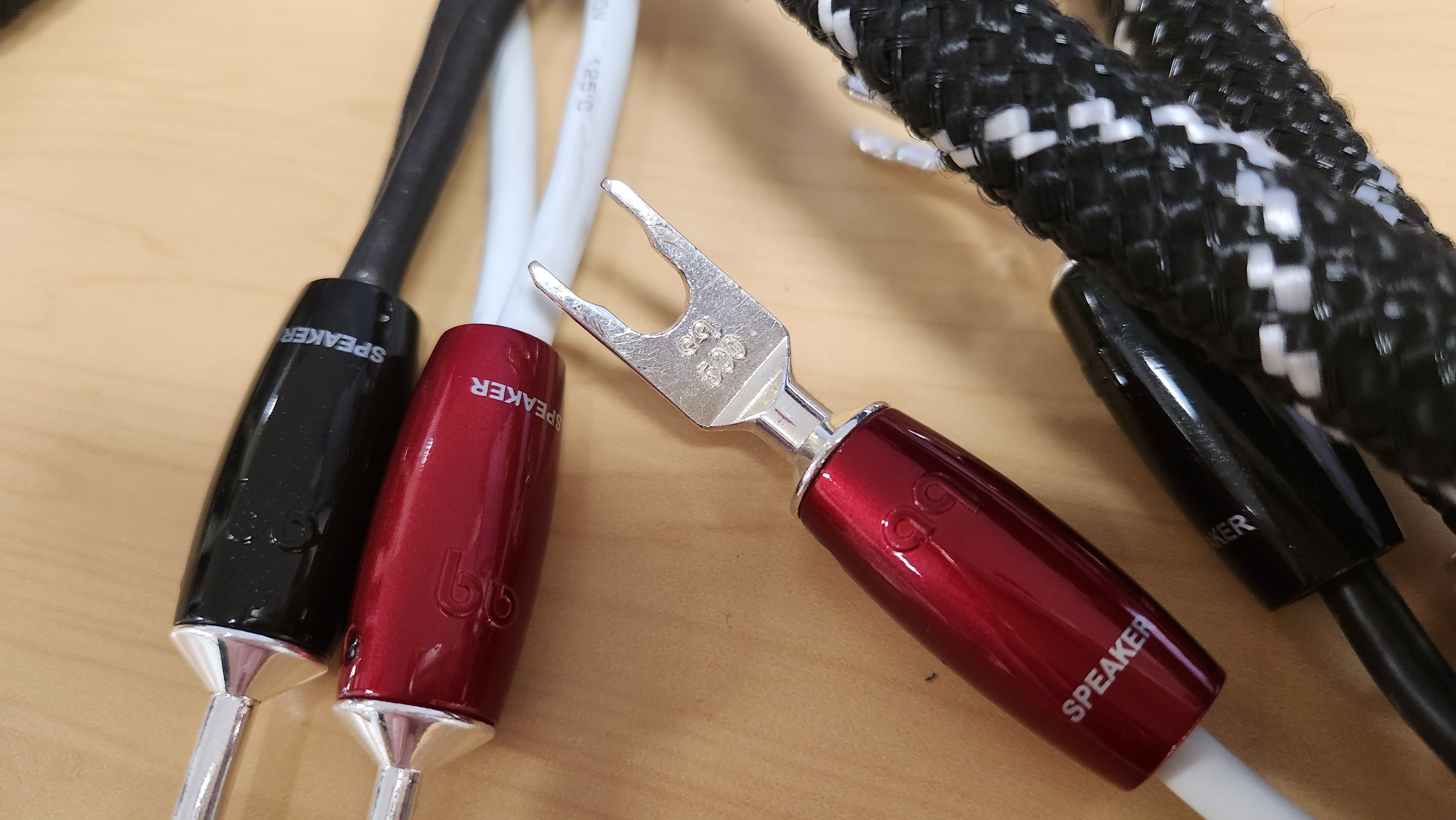 Atlas Ailsa 1.1m Bi-Amp / Tri-Wire Cable w A |﻿ Hi-Fi and Cinema Cables ...